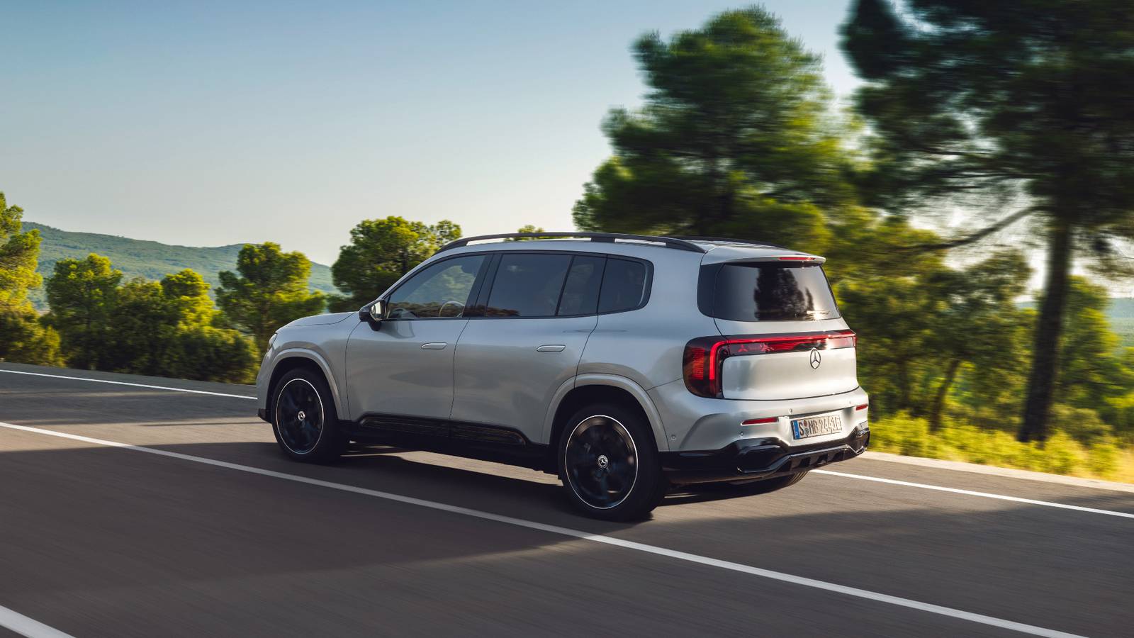 Hatchback vs SUV: How to Choose the Right Car for Your Lifestyle
