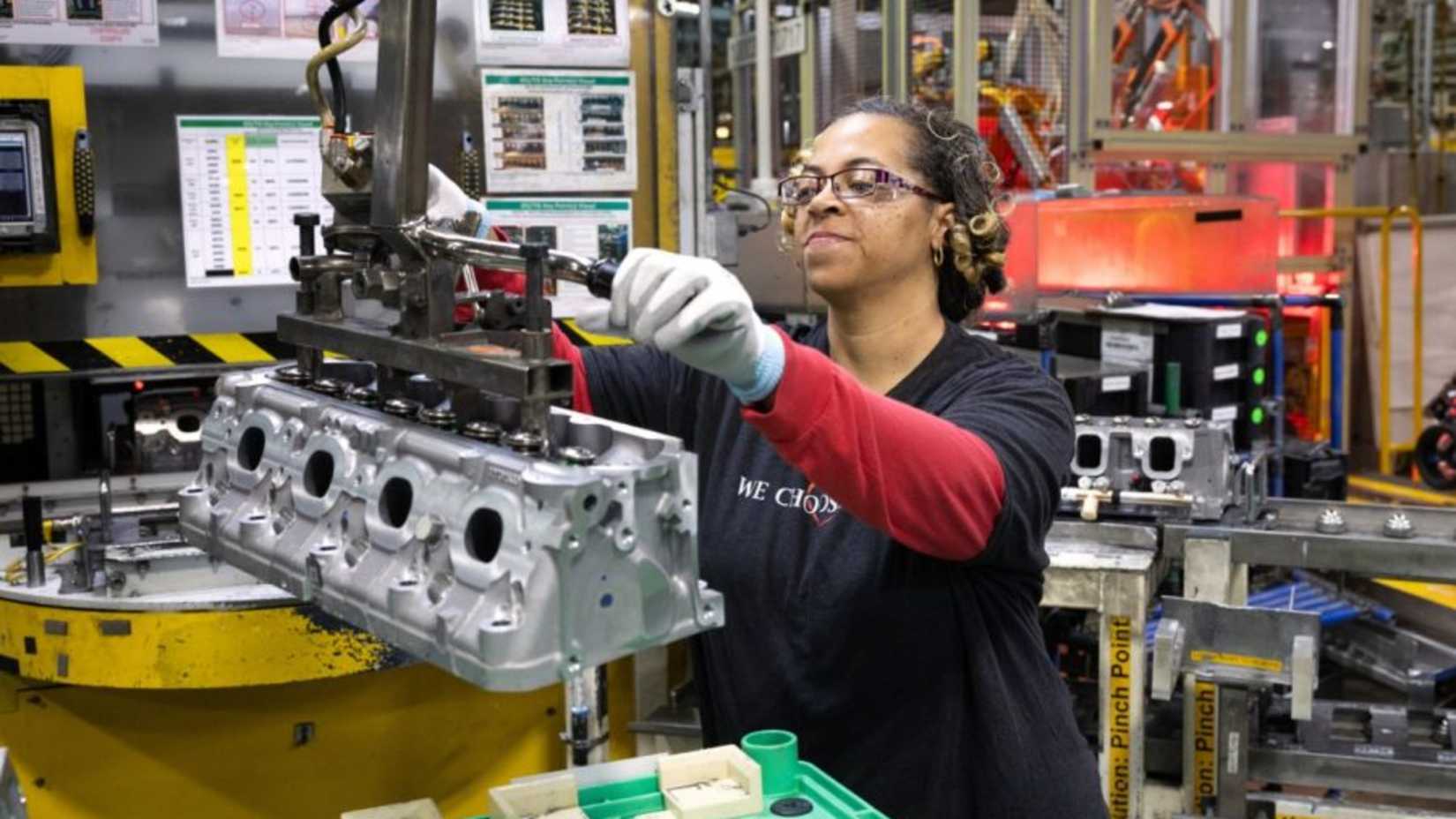 Report Finds An Anticipated Small-Block V8 With Even More Muscle