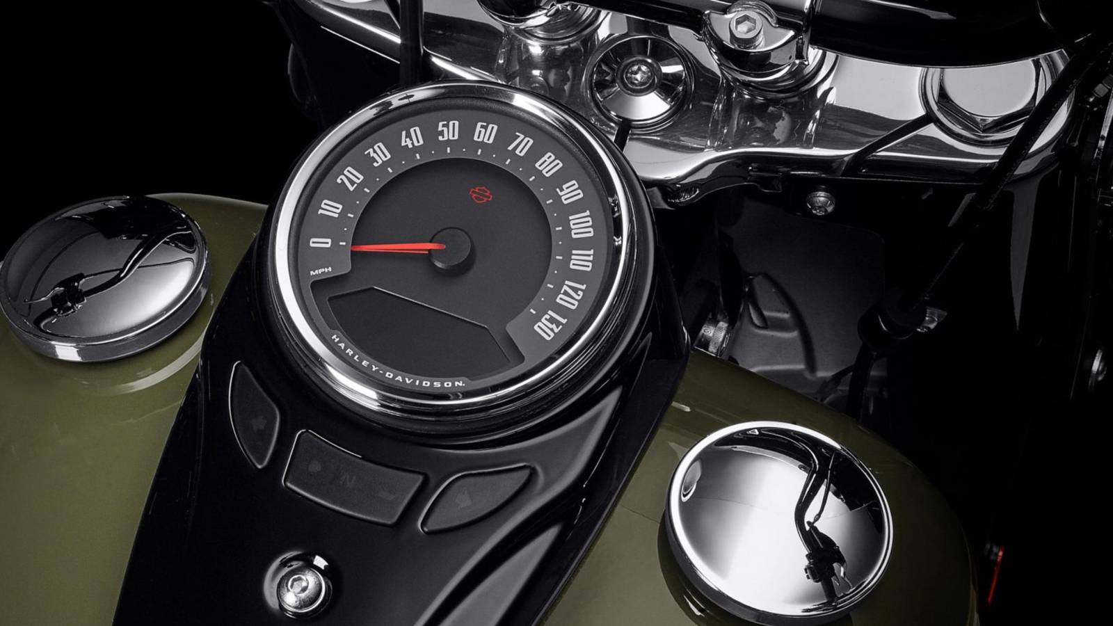 The Harley-Davidson Cruiser That Can Make 100,000 Miles Look Easy