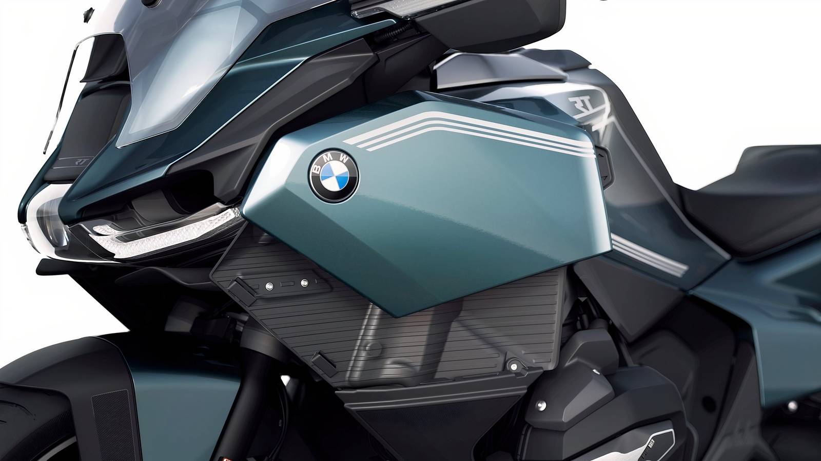 The Gold Wing Alternative That Makes More Sense For Most Riders