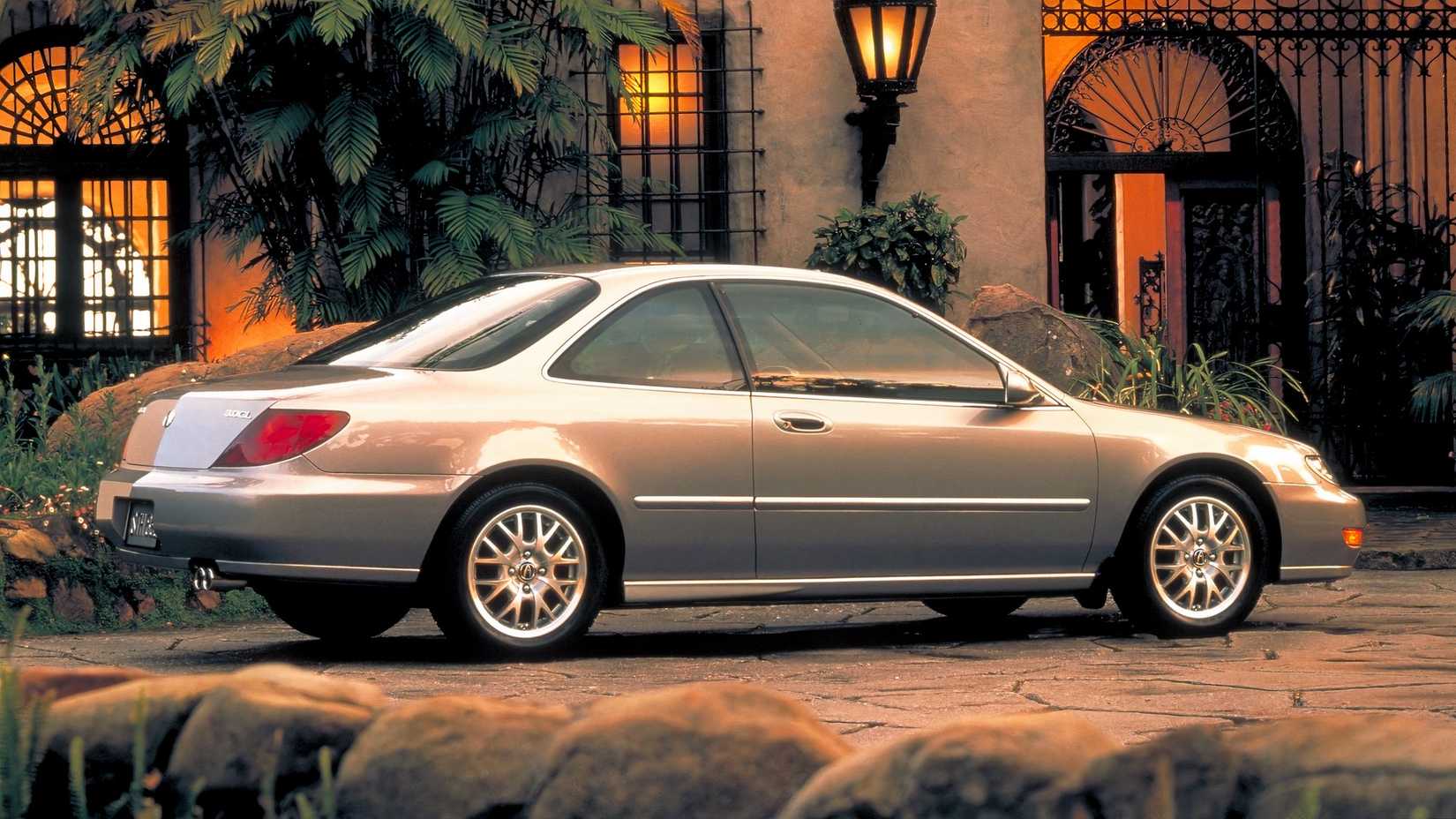 The Japanese V-6 Engine So Reliable, The Automaker Still Hasn't Replaced It