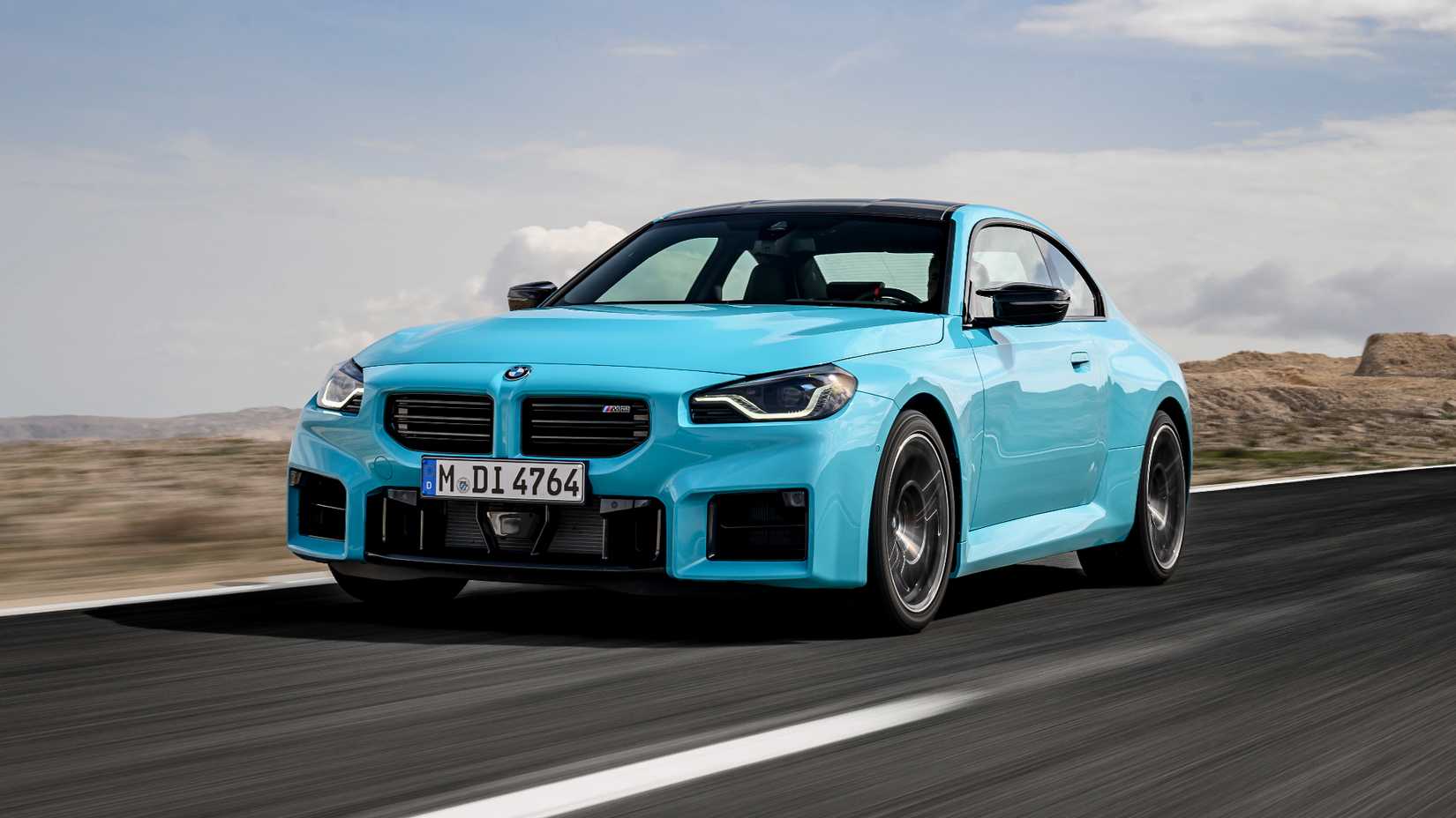 BMW M2 with M xDrive: AWD Enhances High-Performance Sports Car