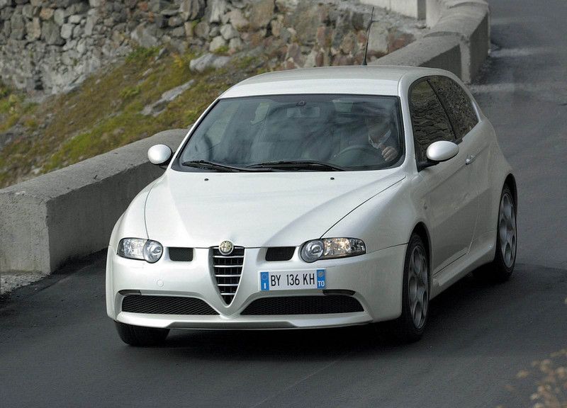 2000 Alpha-Romeo 147 GTA