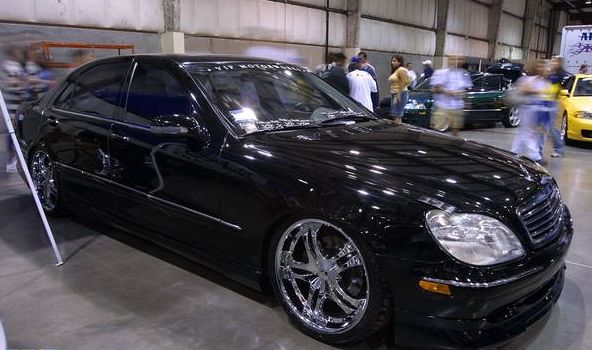 1998 - 2005 Mercedes S-Class 1998 - 2005 (W220)