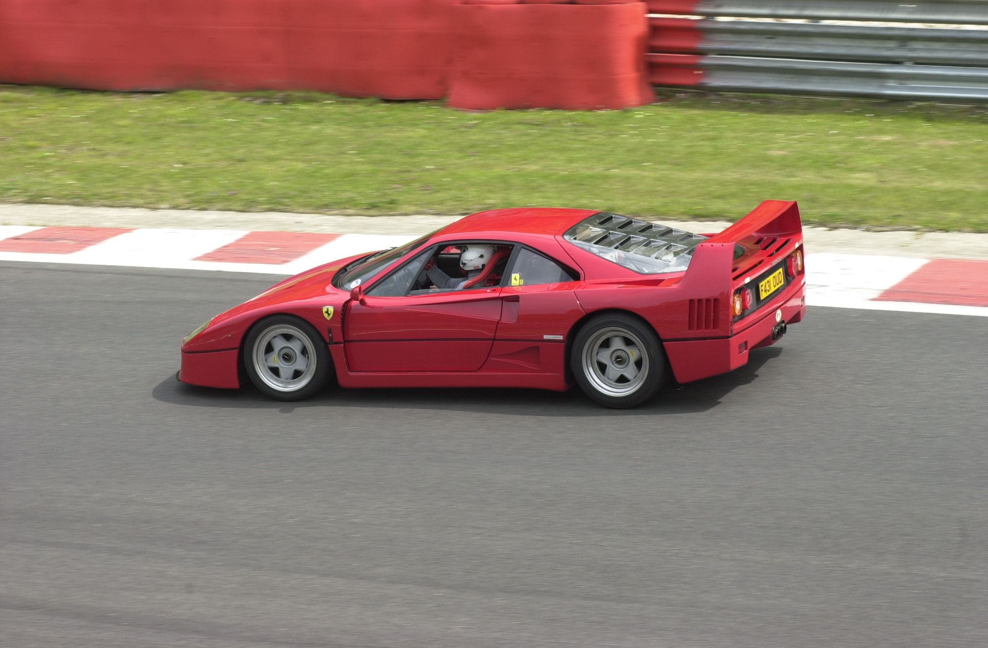 1987 - 1992 Ferrari F40