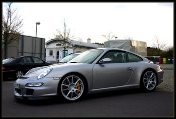 2006 The Porsche GT3 comes back to its origin