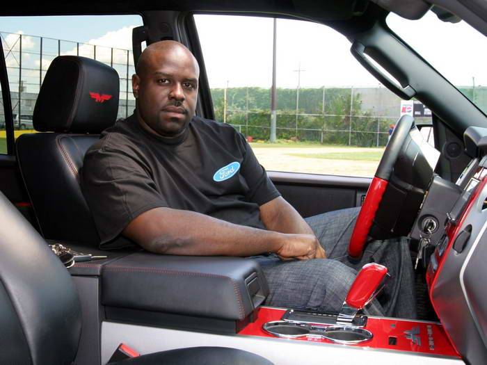 Funkmaster Flex comes with 2007 Ford Expedition Concept