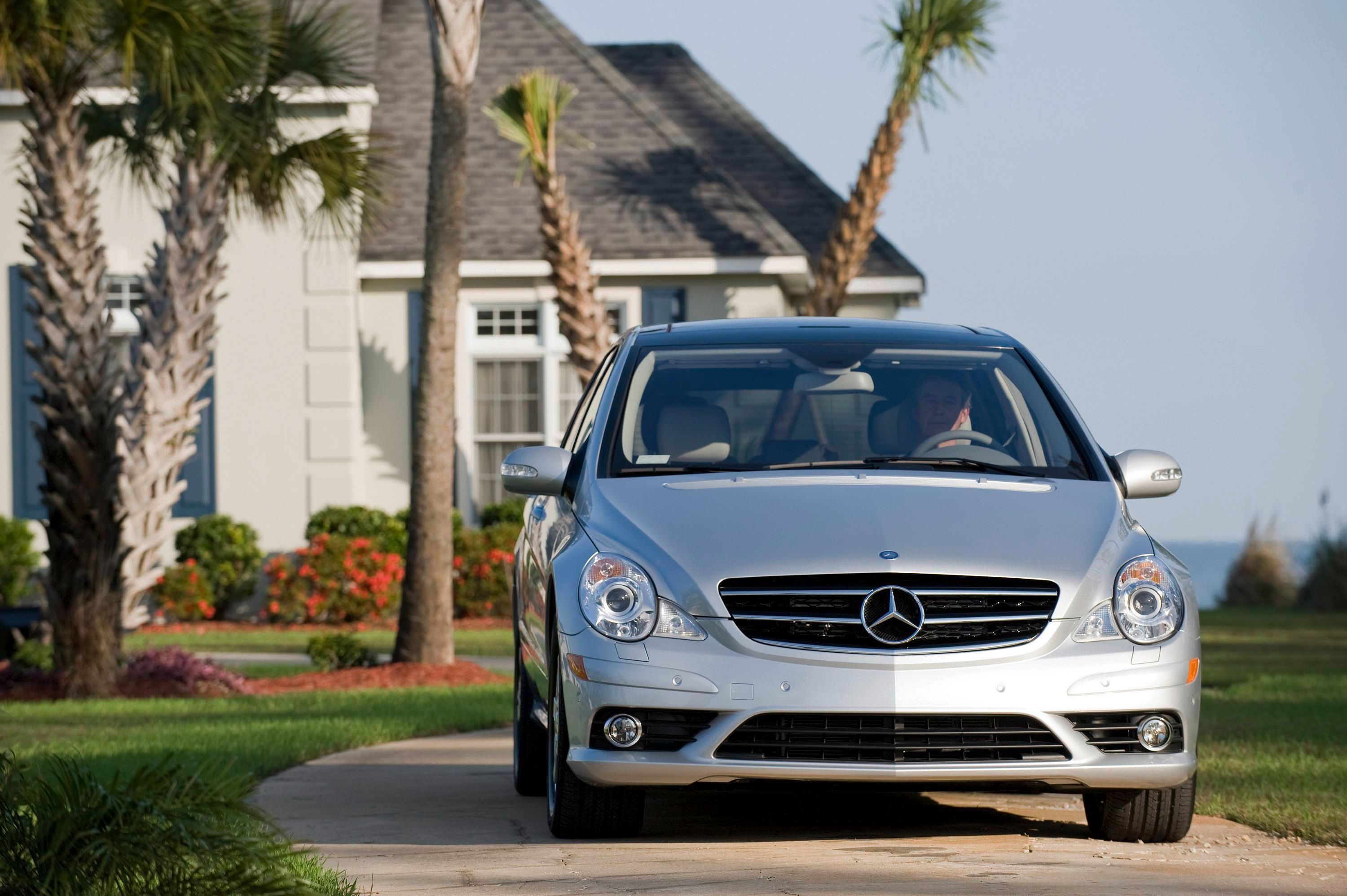 2008 Mercedes R 320 BlueTEC, ML 320 BlueTEC and GL 320 BlueTEC