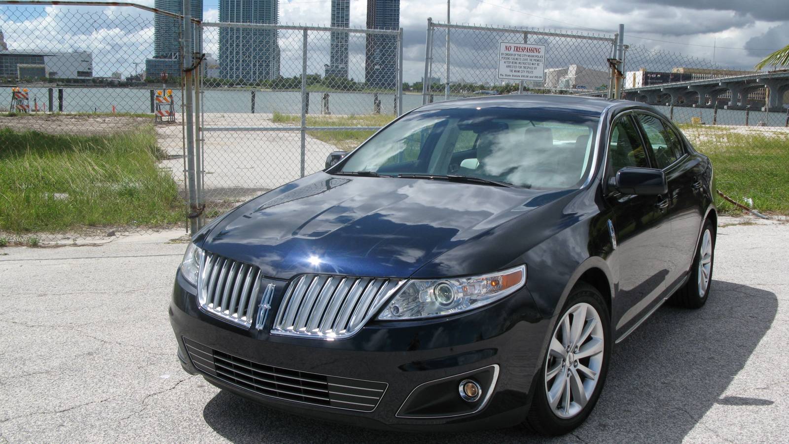 2009 Lincoln MKS AWD