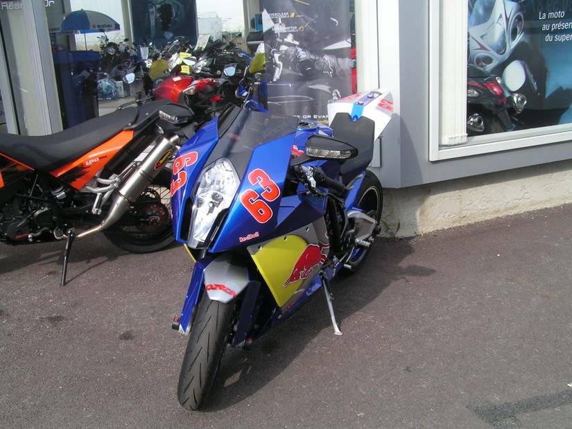 KTM RC8 1190 Red Bull Racing