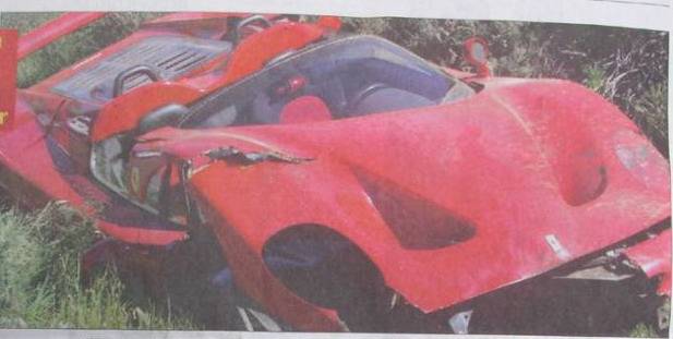 Ferrari F50 crashed