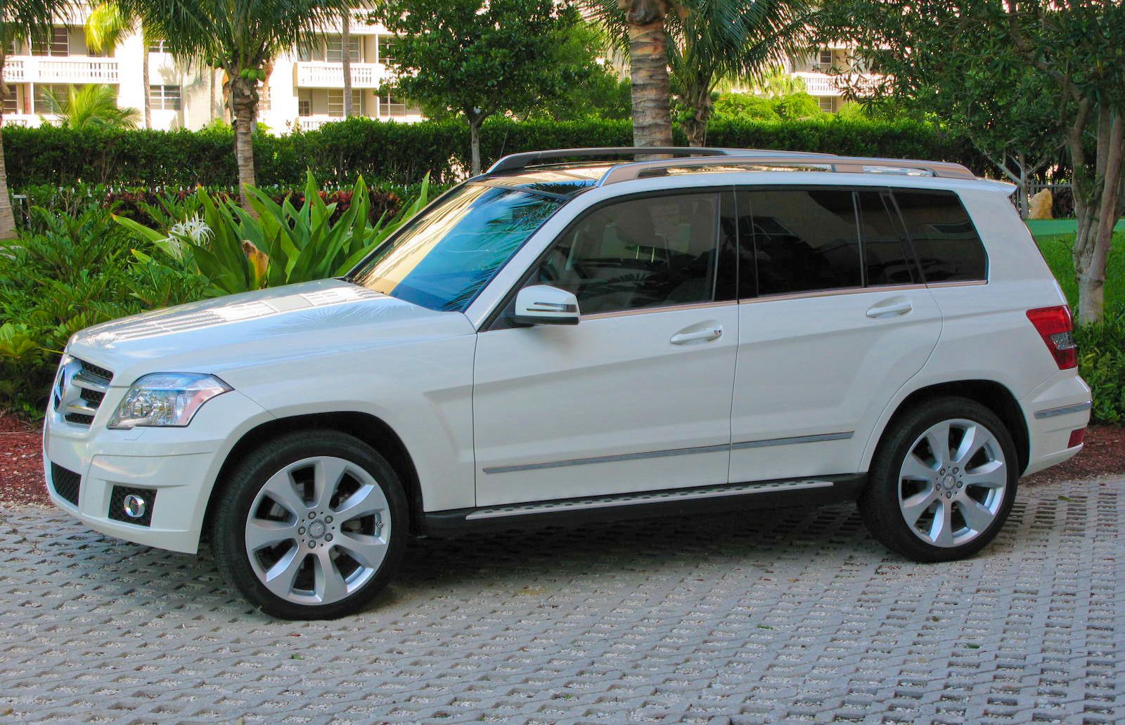 2010 Mercedes Benz GLK