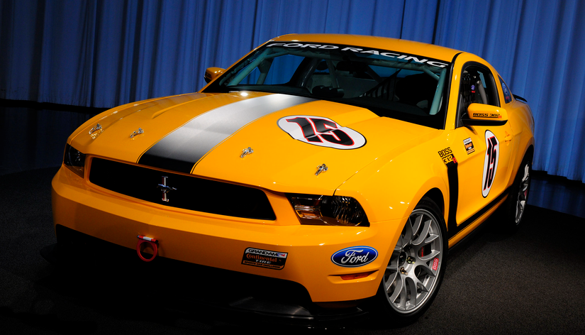 Ford prepares to go road racing with the Boss 302R Mustang