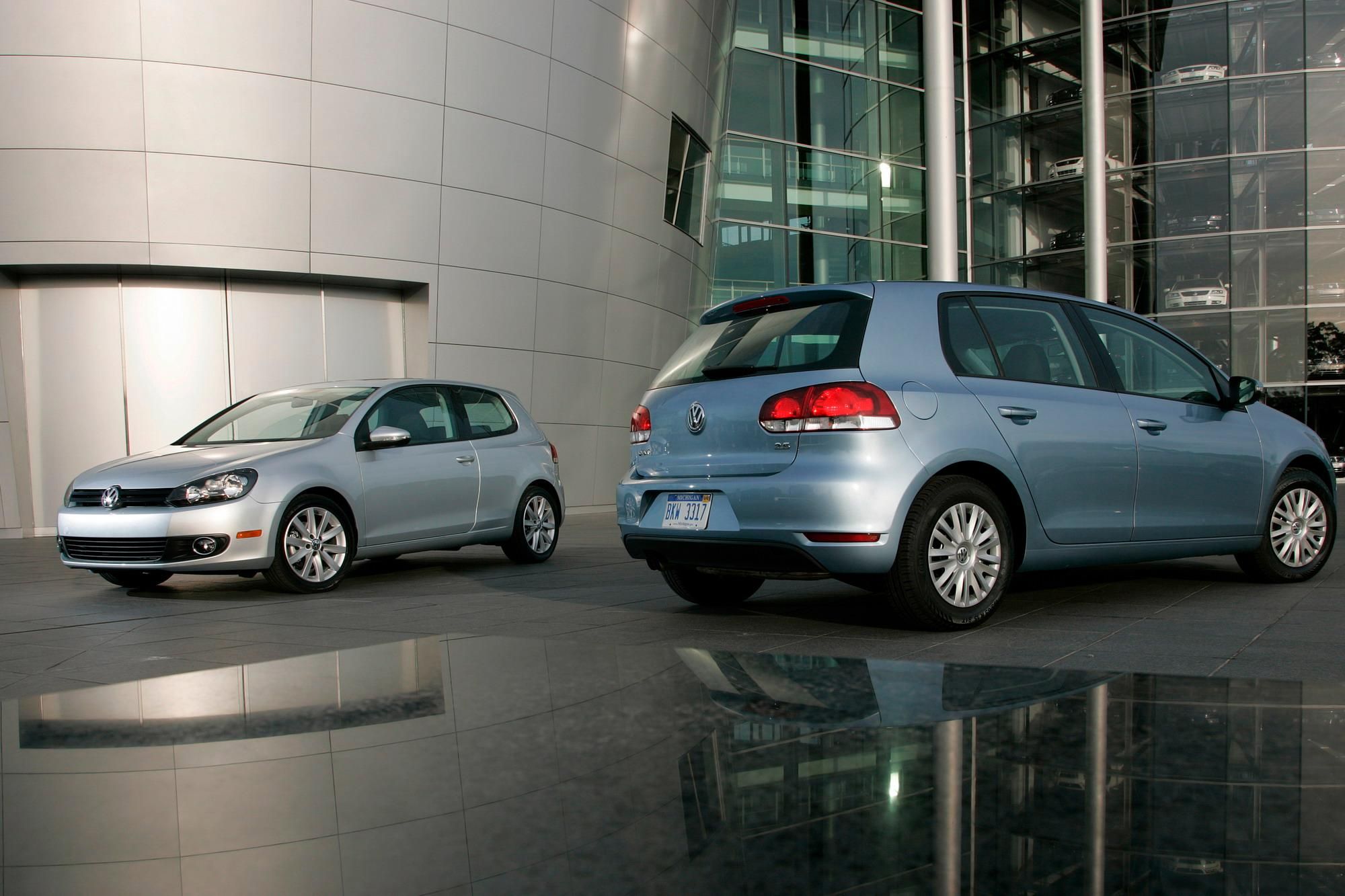 2010 Volkswagen Golf - US version