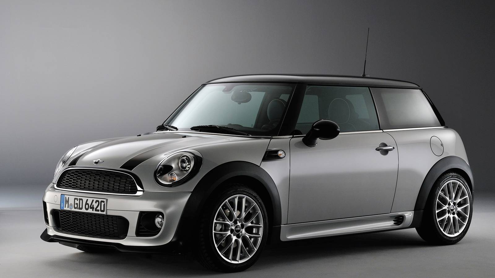 2011 MINI Cooper John Cooper Works S2000