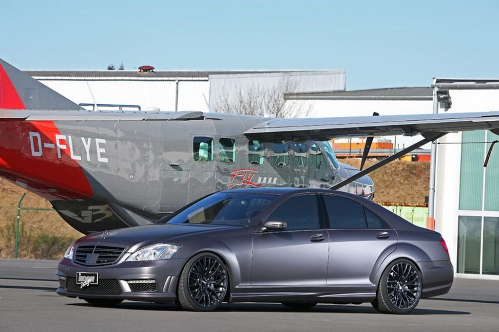 2011 Mercedes S500 by Inden Design