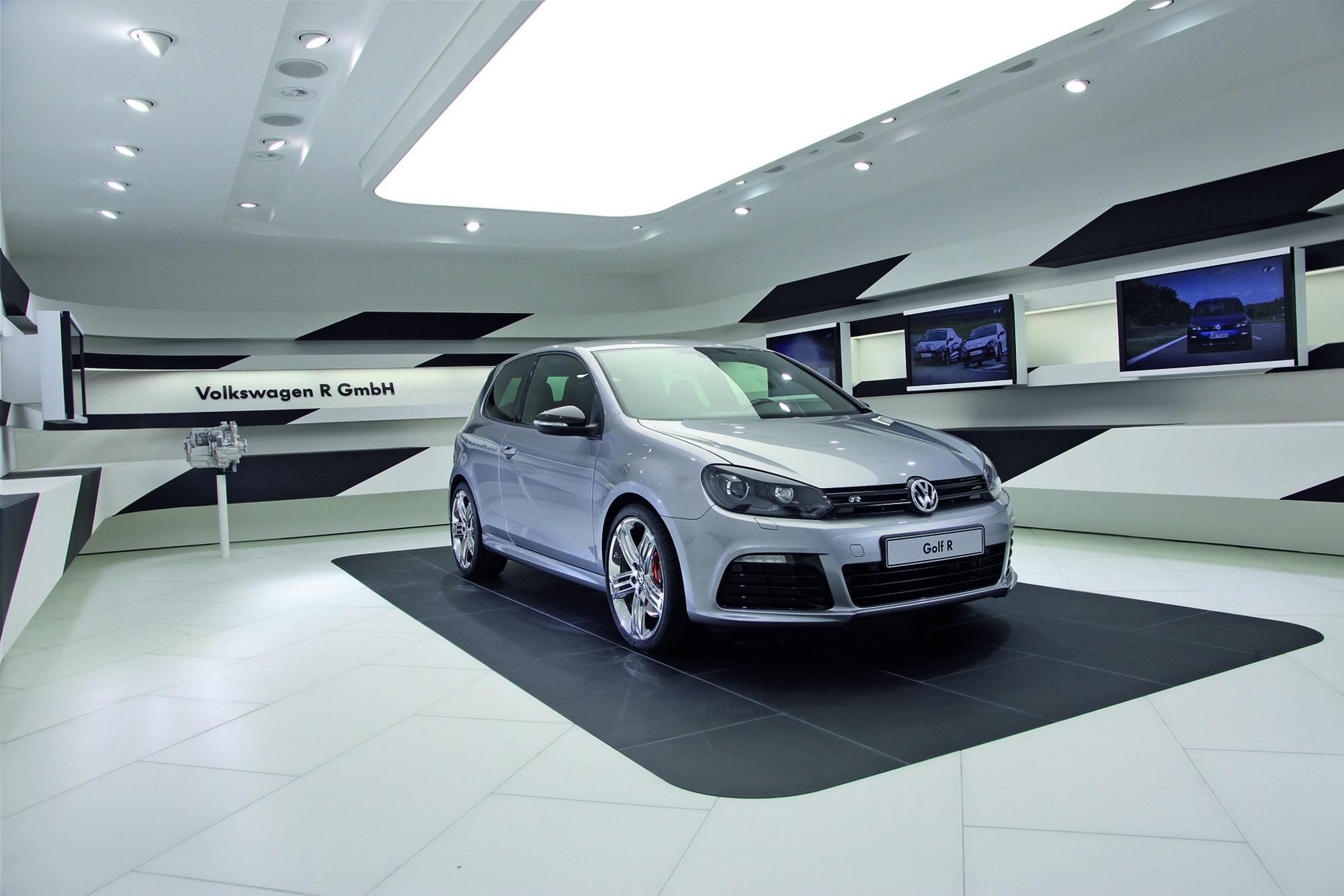 2011 Volkswagen Study Golf R