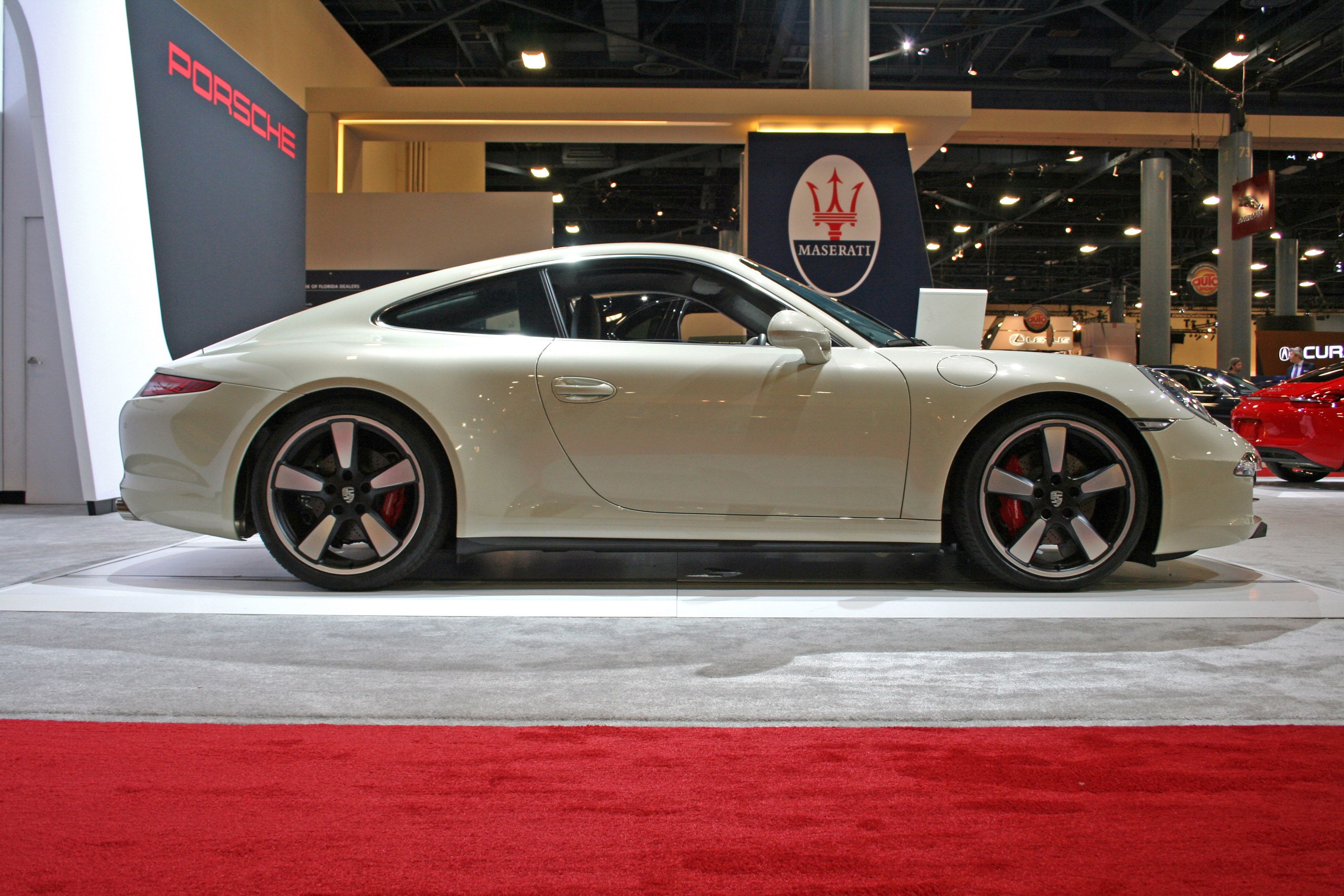 2013 Porsche 911 Carrera Specs
