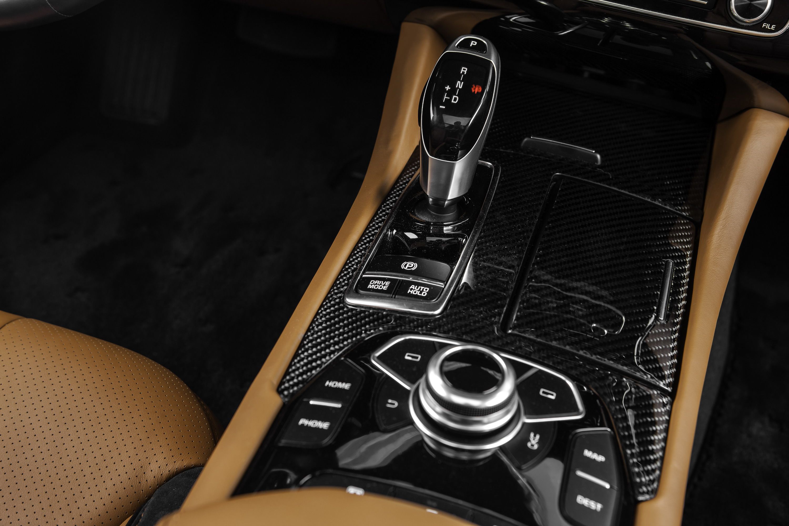 2015 Kia High-Performance K900