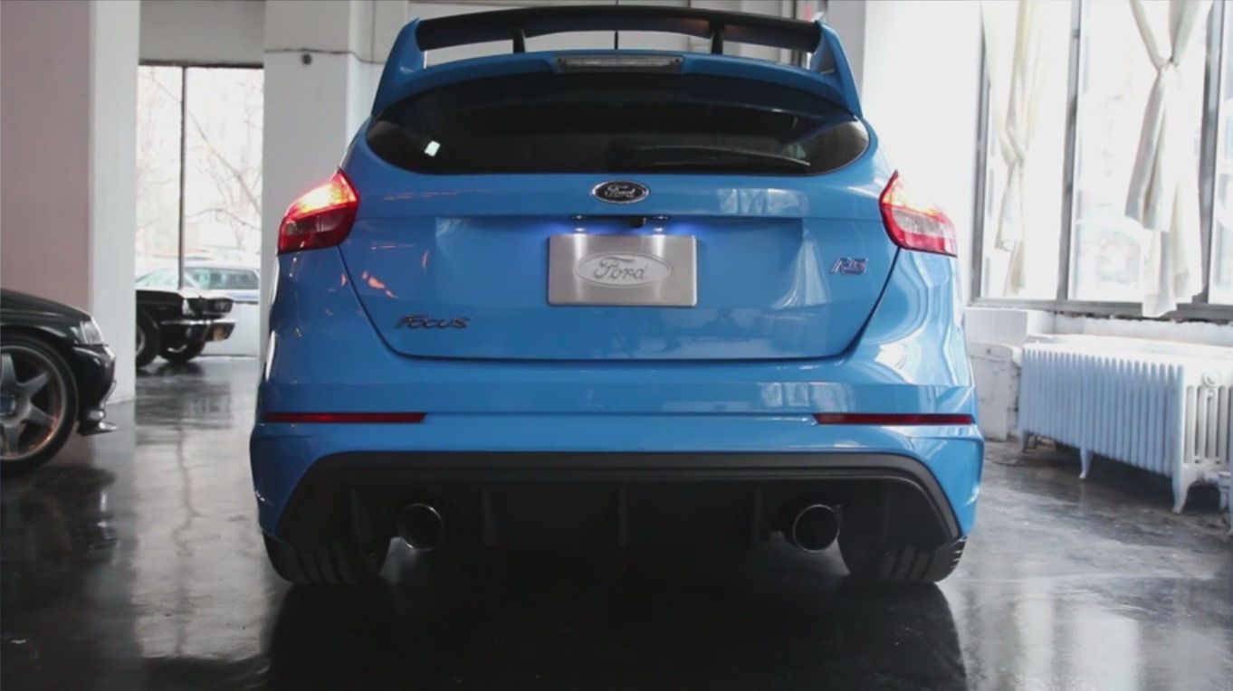 Ford Focus RS: Performance, Price, And Photos