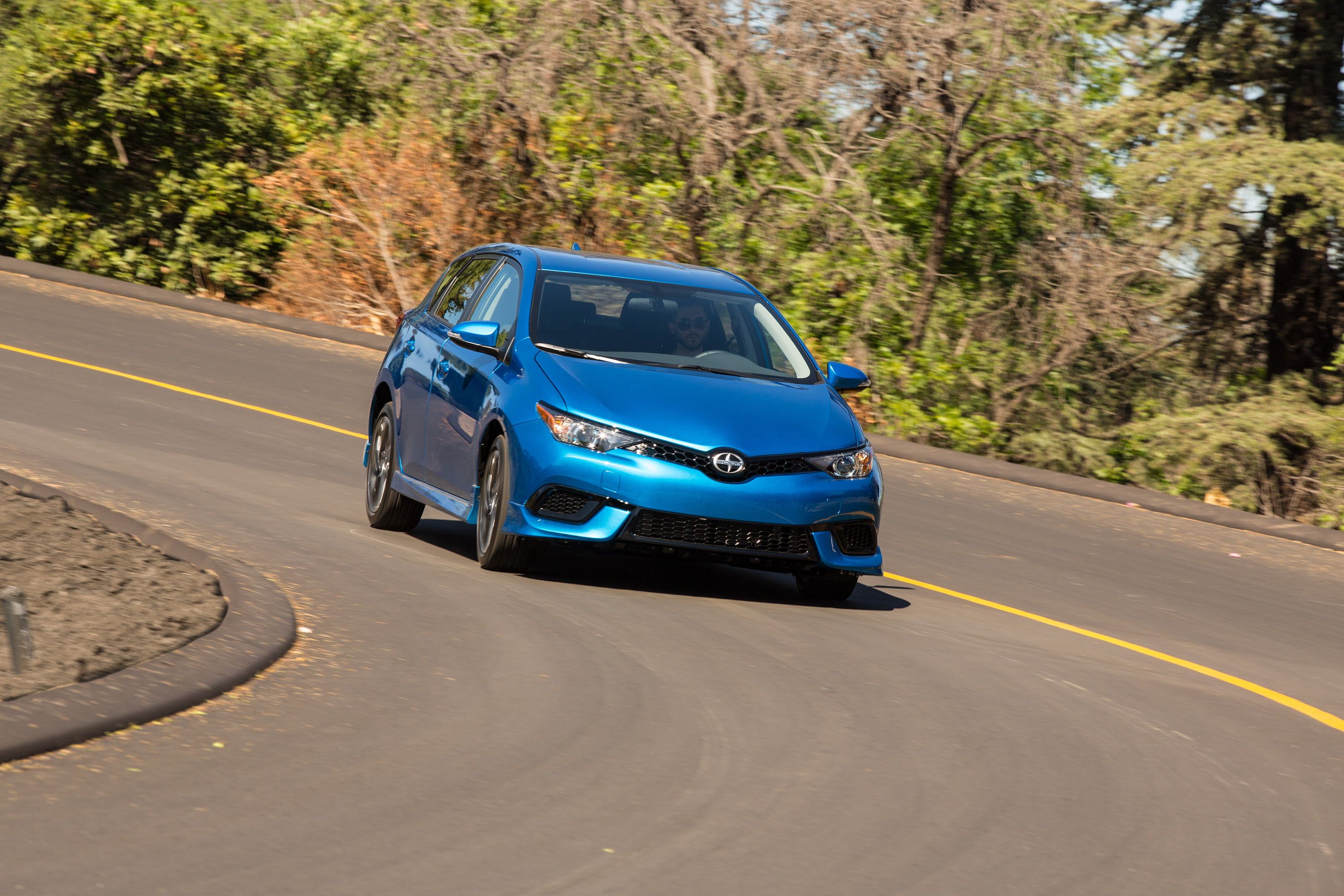 2016 Scion iM
