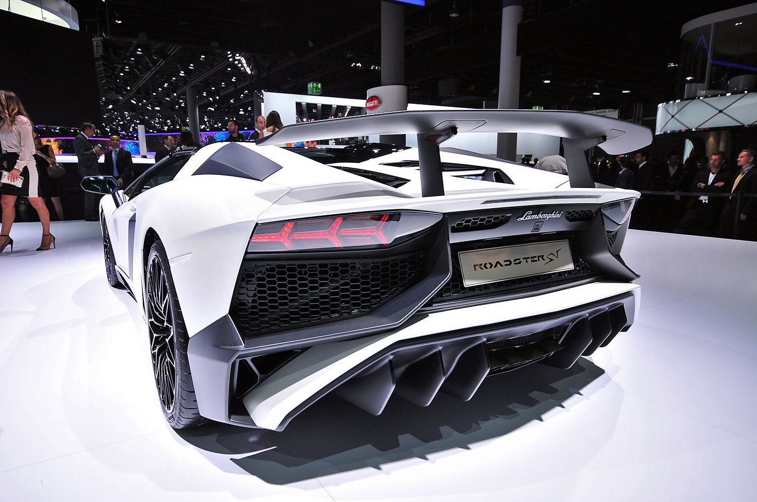 2016 Lamborghini Aventador SV Roadster