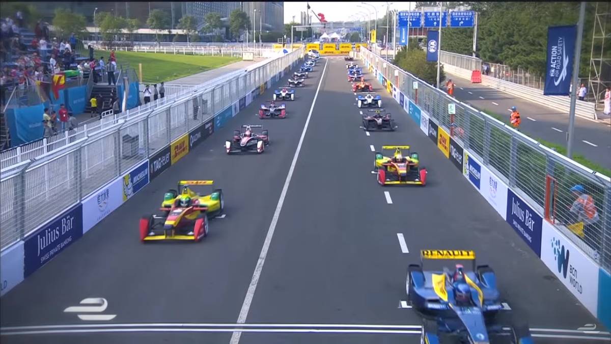 10 Things You Need To Know About Formula E: Video