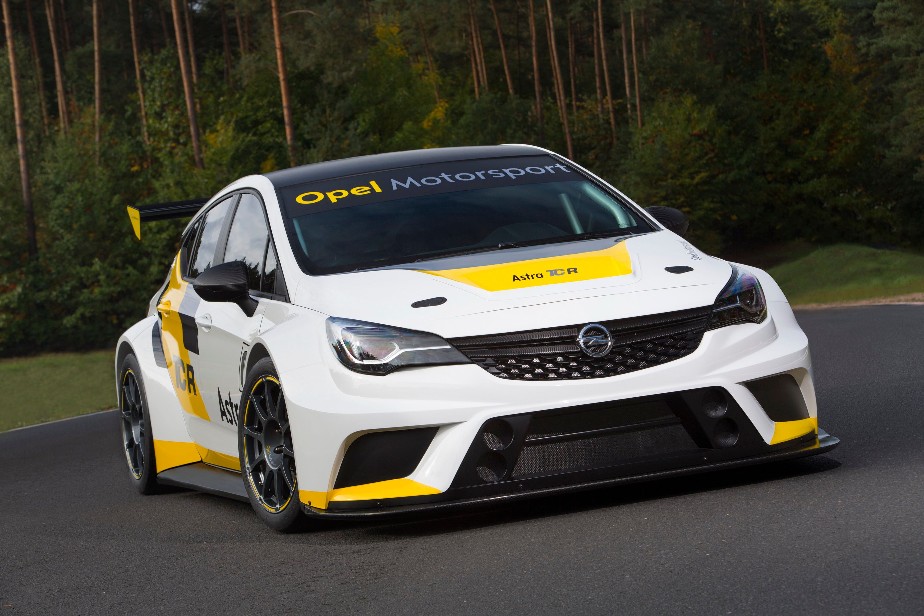 2016 Opel Astra TCR