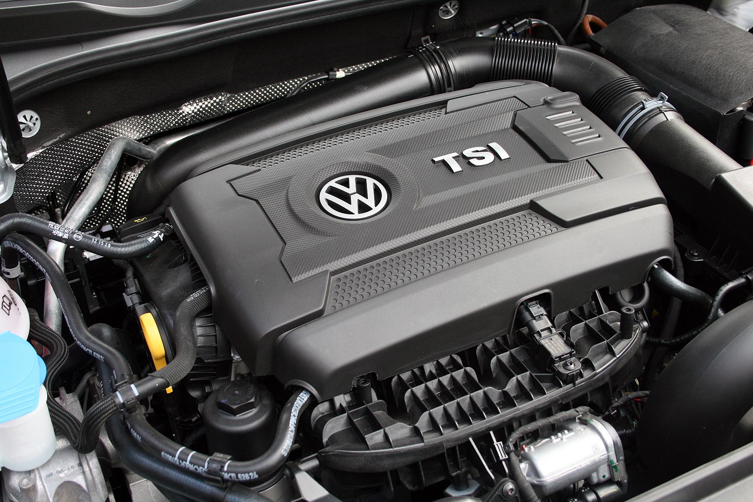 2016 Volkswagen Passat - Driven