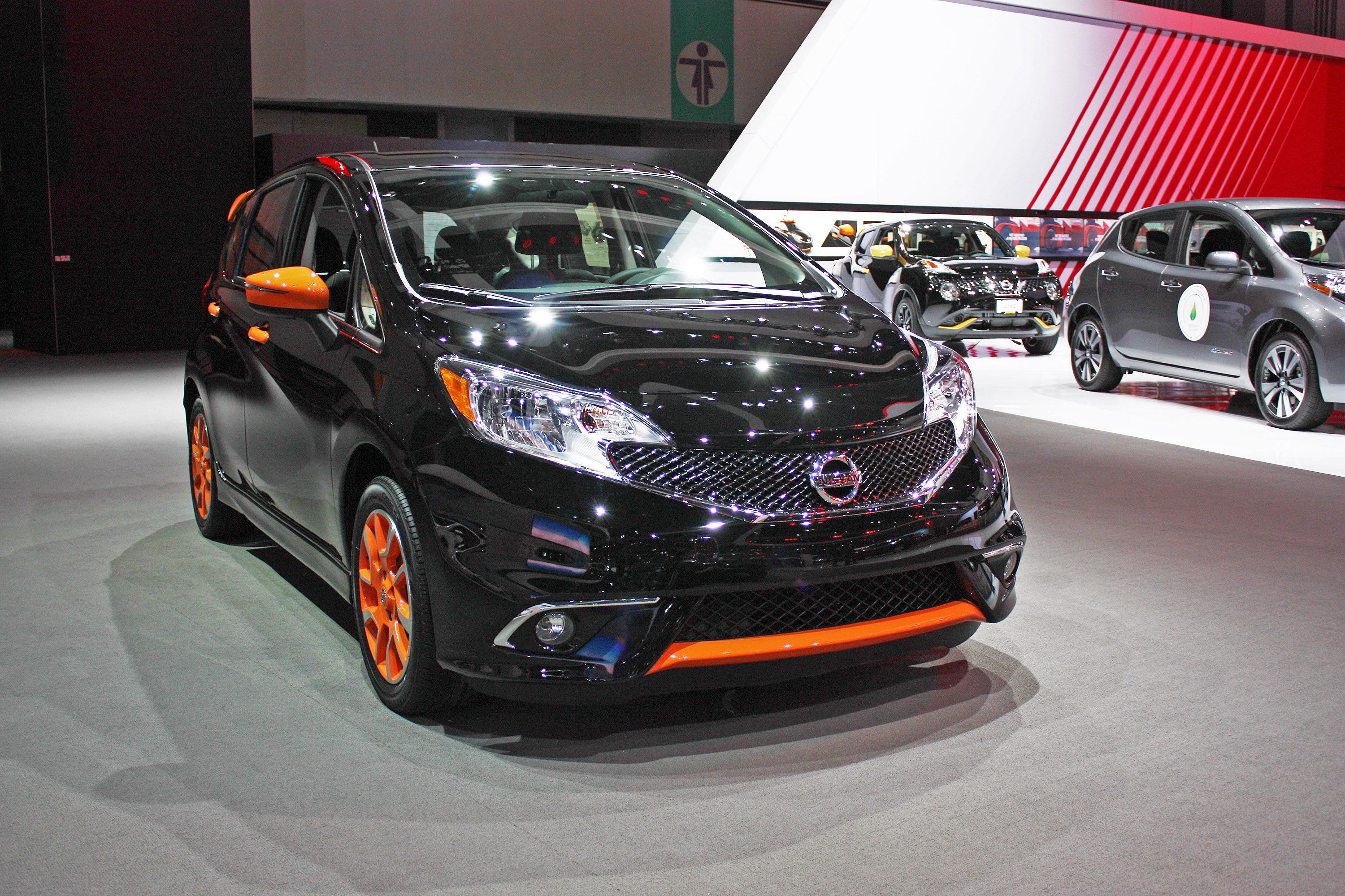 2016 Nissan Versa Note Color Studio