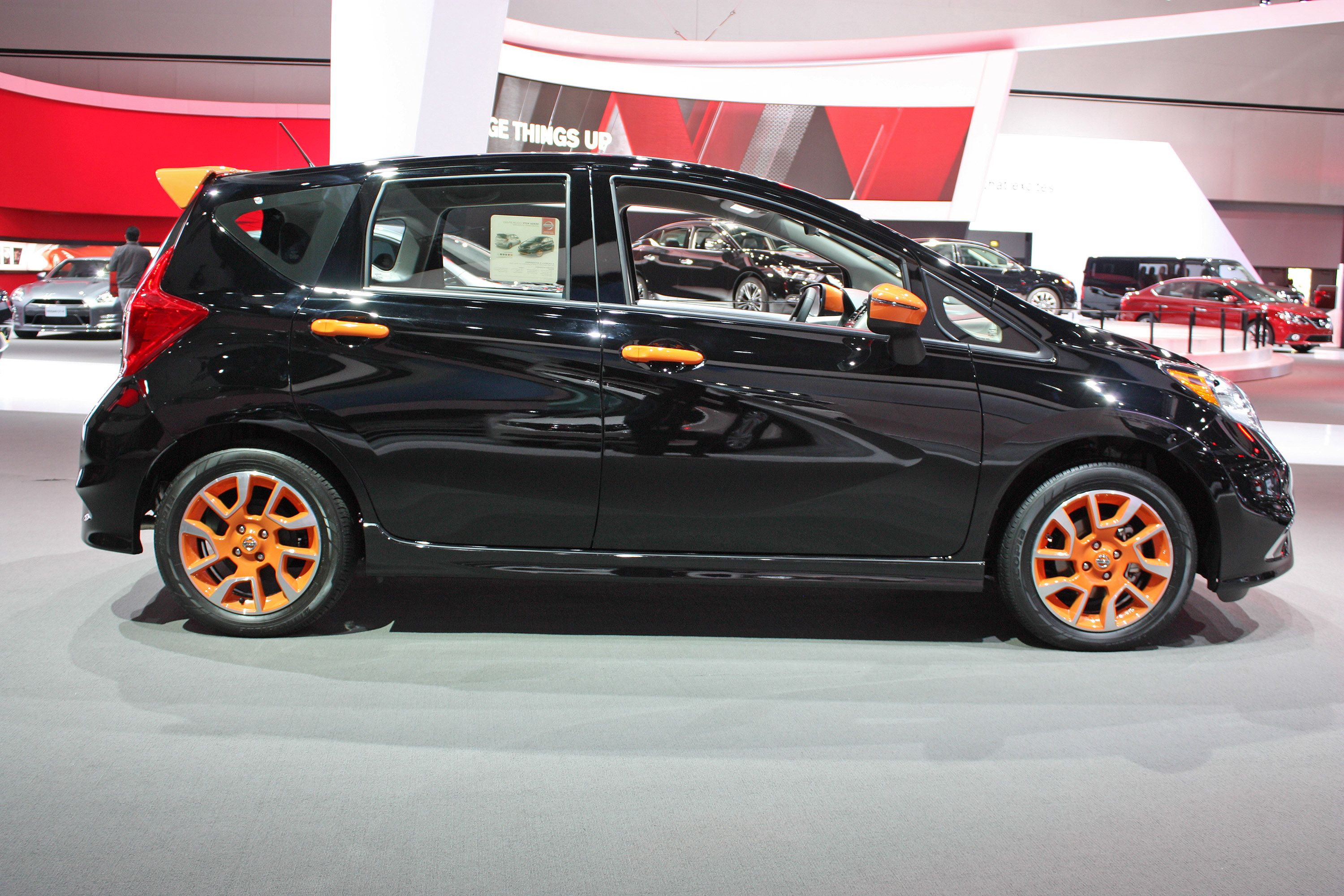 2016 Nissan Versa Note Color Studio