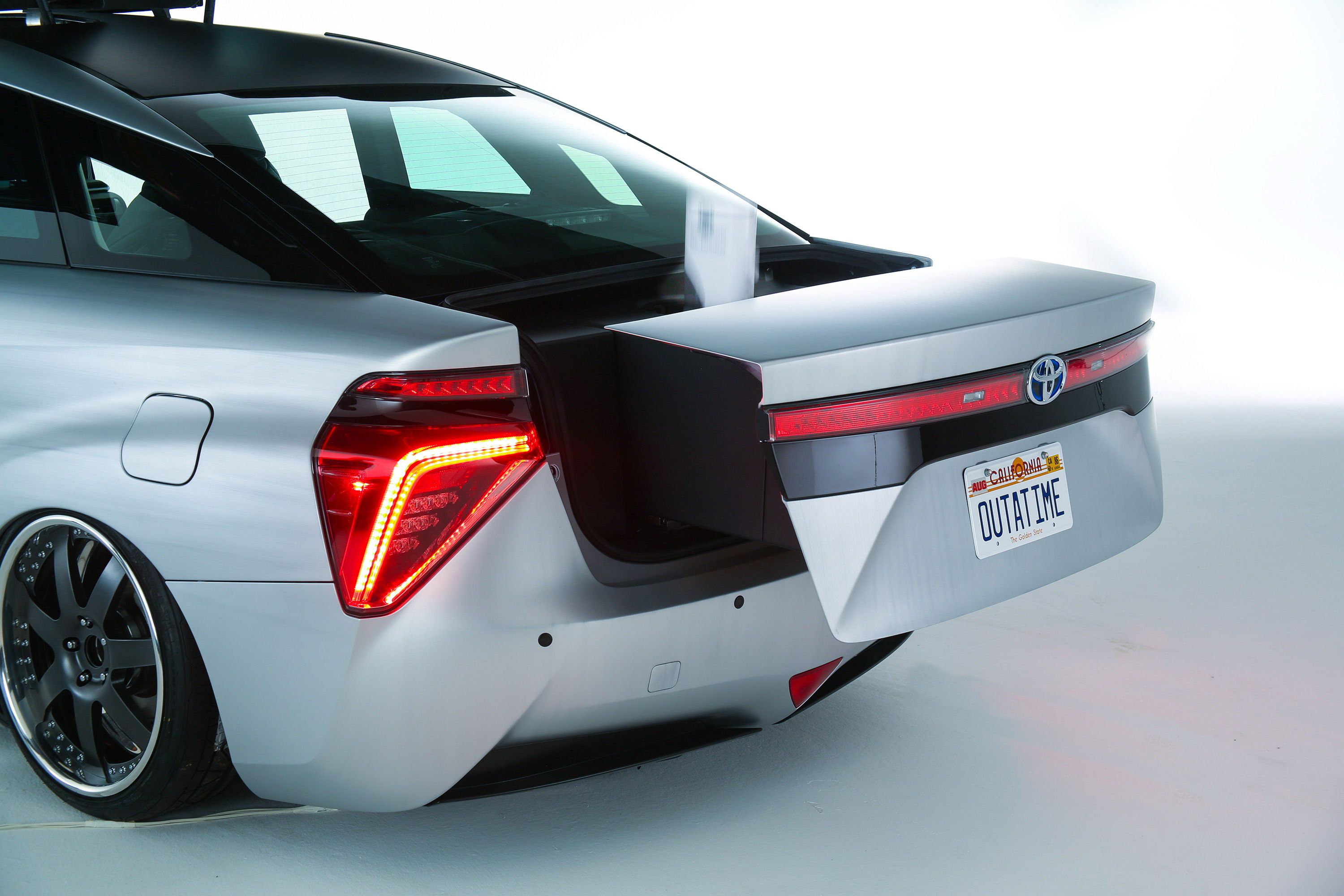 2016 Toyota Mirai Back to the Future Concept