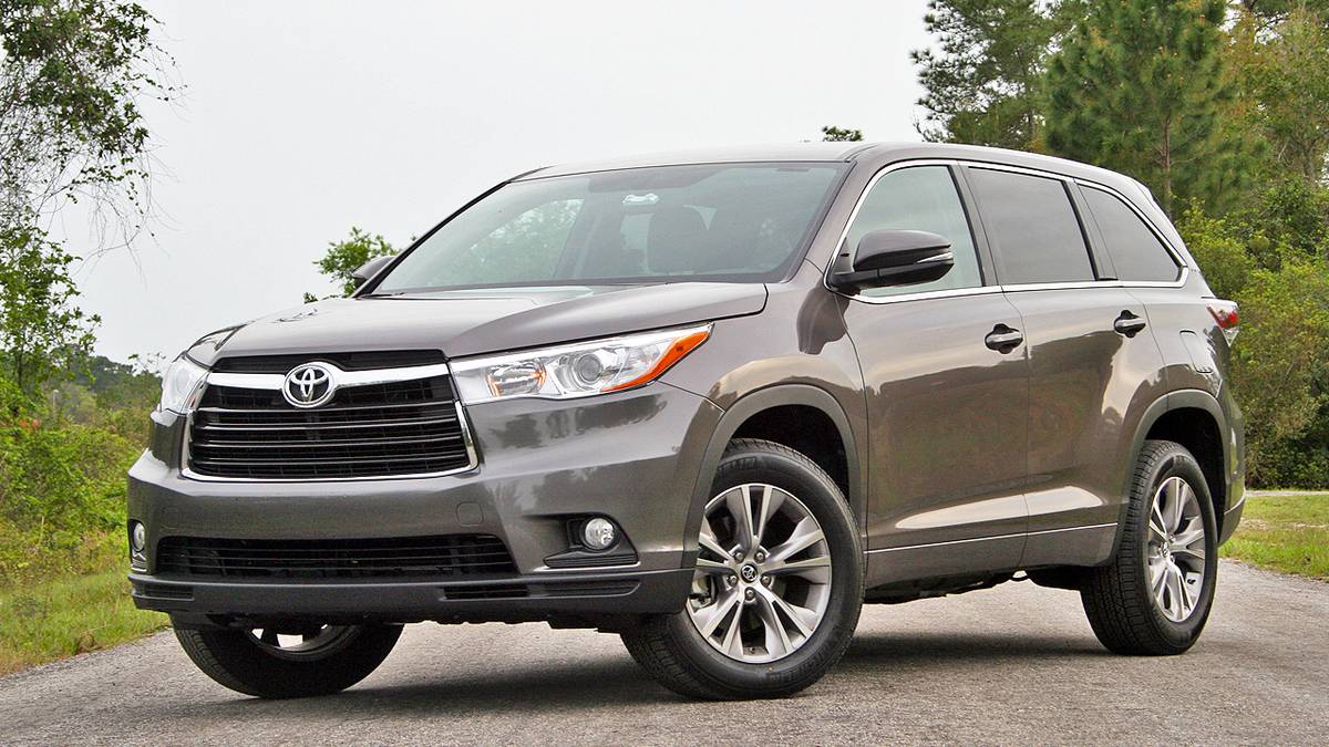 2016 Toyota Highlander – Driven