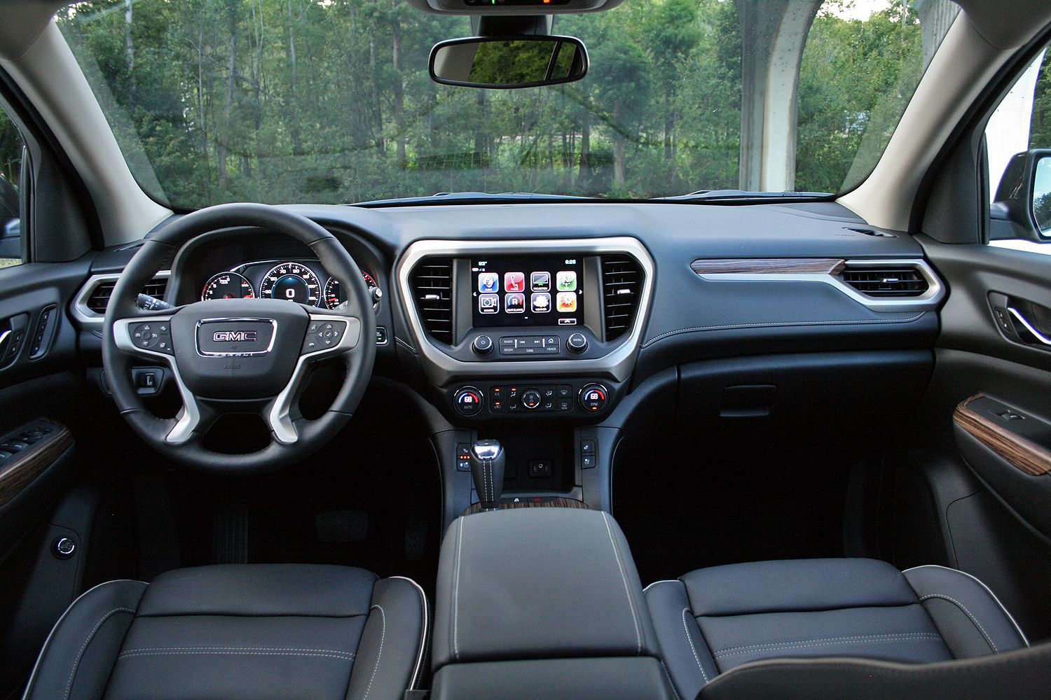 2017 GMC Acadia Denali – Driven