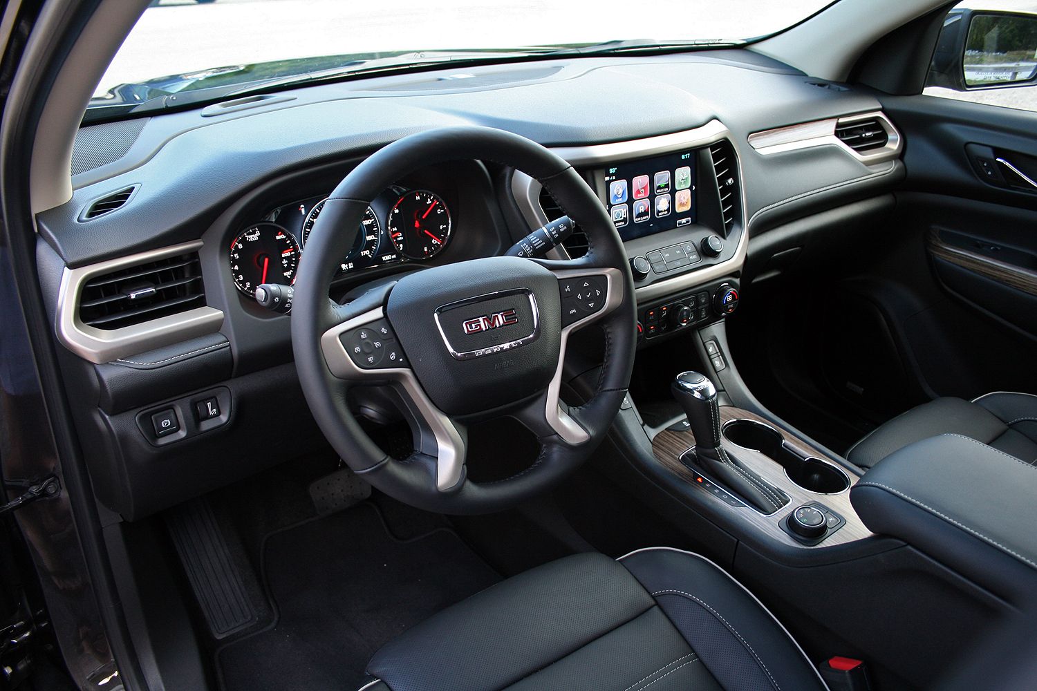 2017 GMC Acadia Denali – Driven