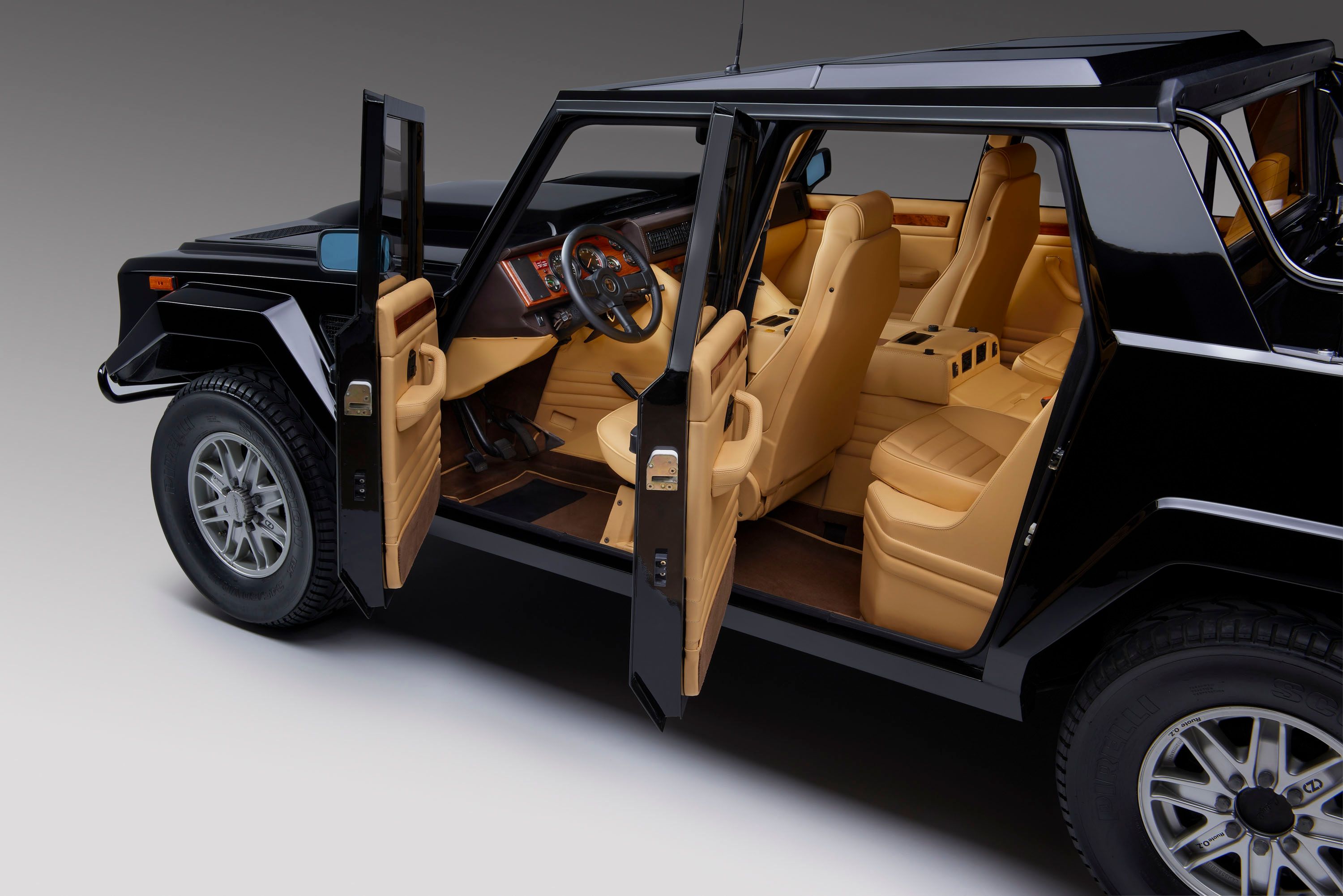 1986 - 1993 Lamborghini LM002
