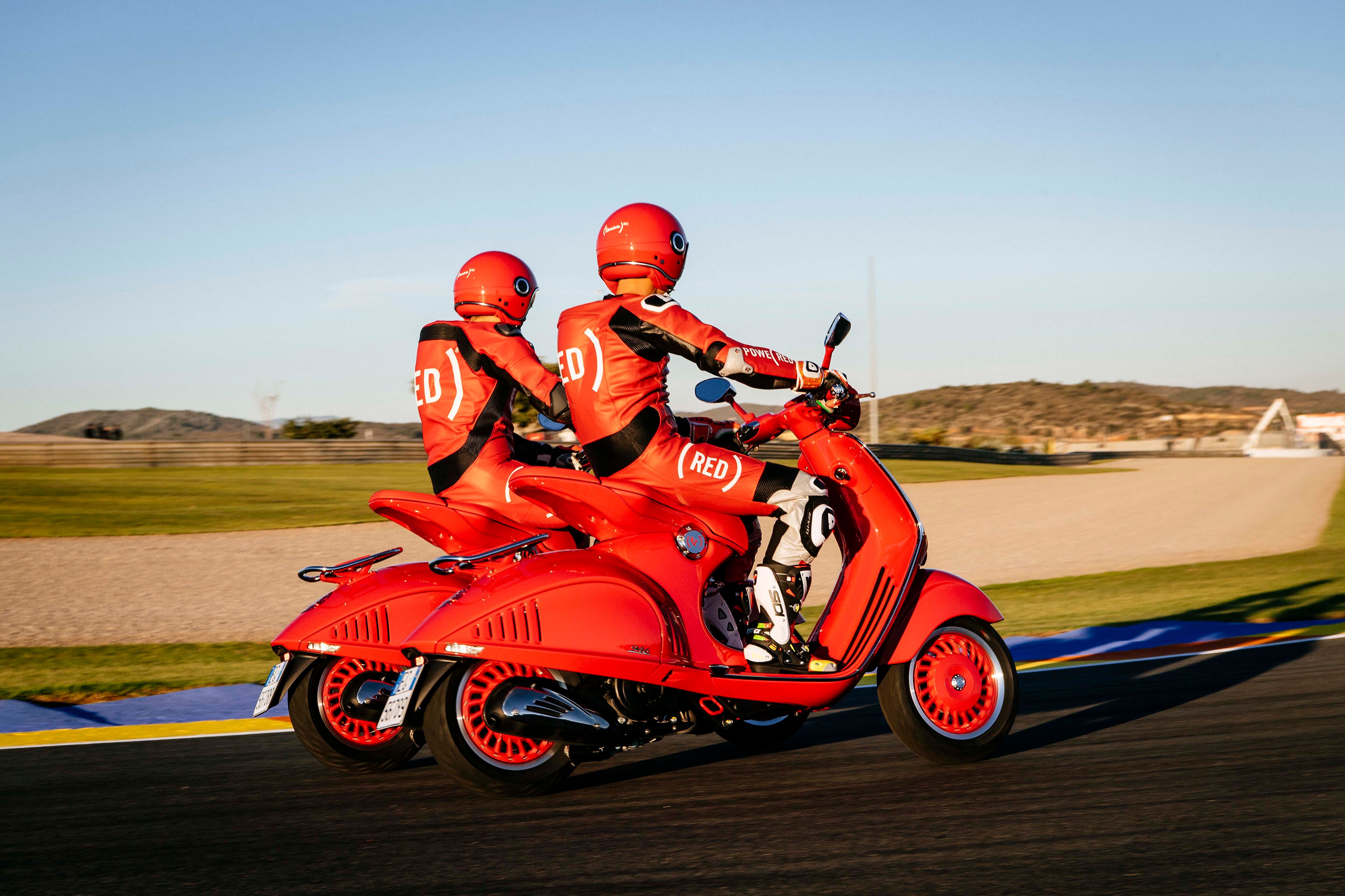 2016 - 2018 (Vespa 946) RED