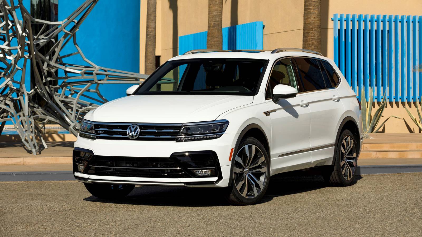 2018 Volkswagen Tiguan R-Line