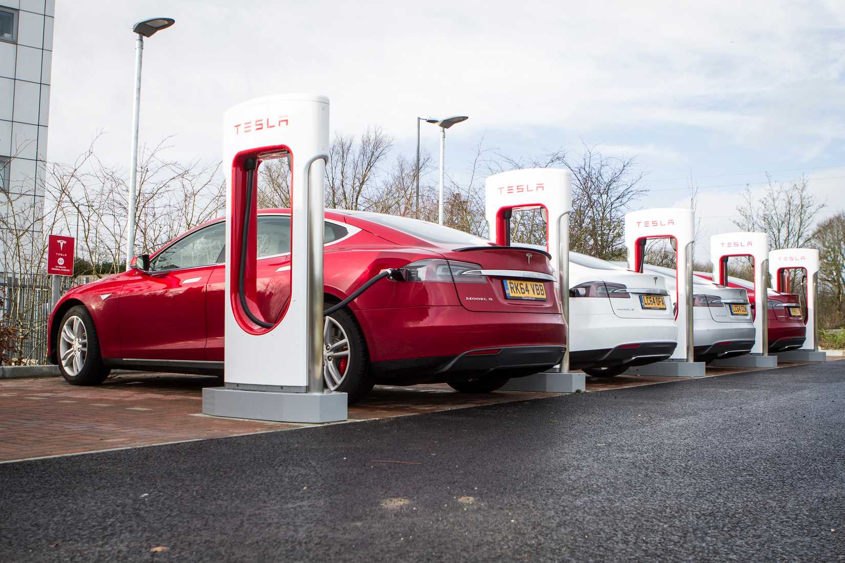 Everything You Need To Know About Tesla's Supercharger Network In The U.S.