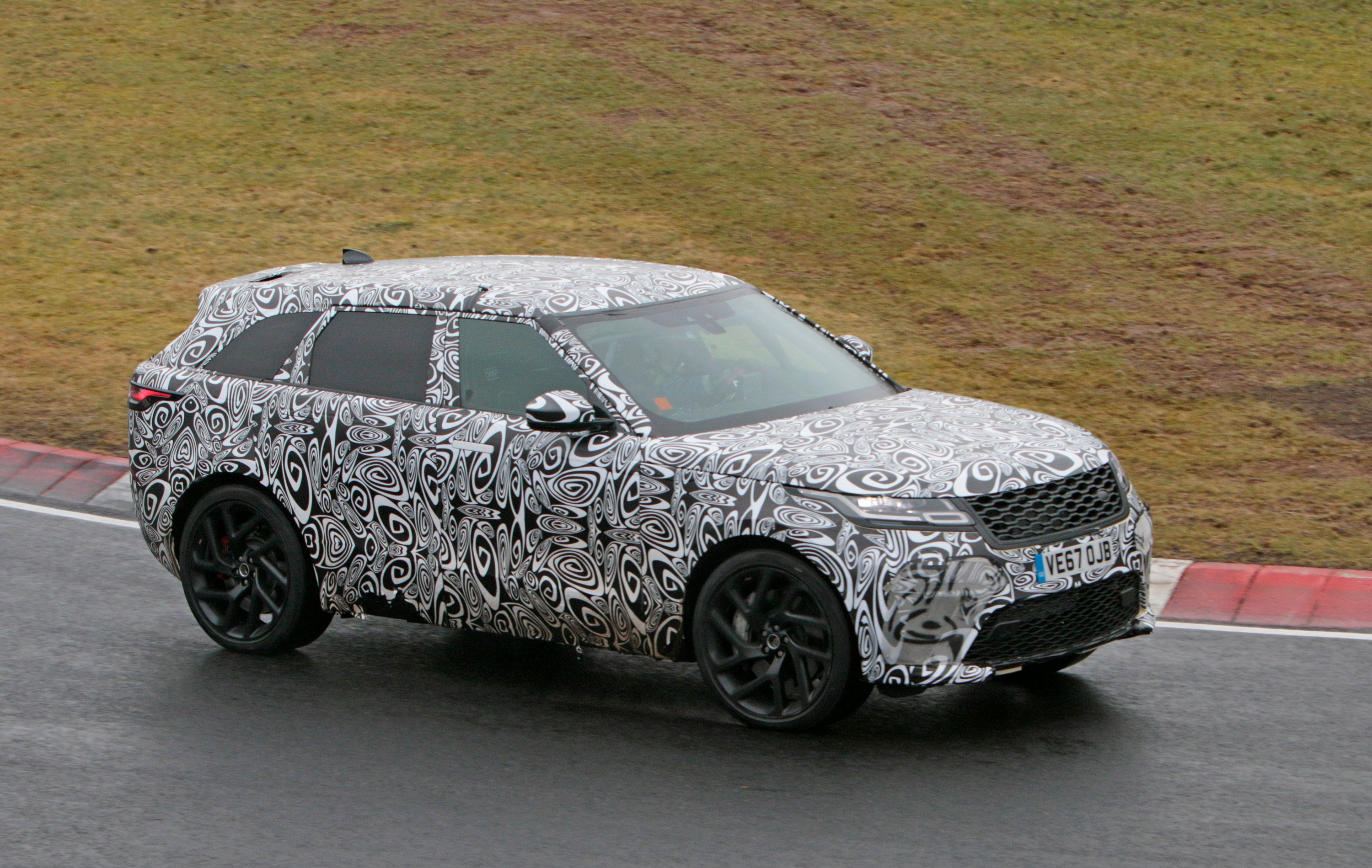2019 Land Rover Range Rover Velar SVR