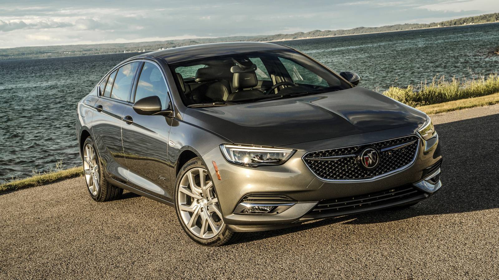 This is Why You Will Simply Fall In Love With The New Luxurious Buick ...