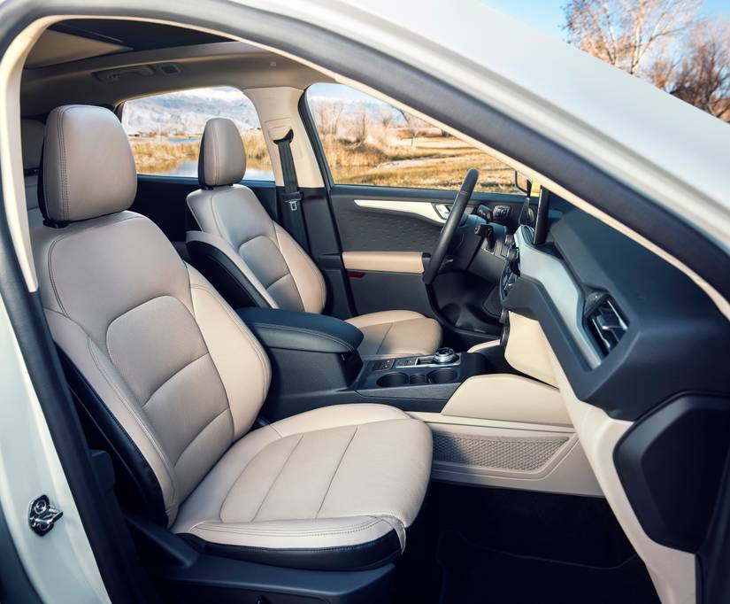 The 2020 Ford Escape Is Smarter But it Looks Like a Focus or Fiesta ...