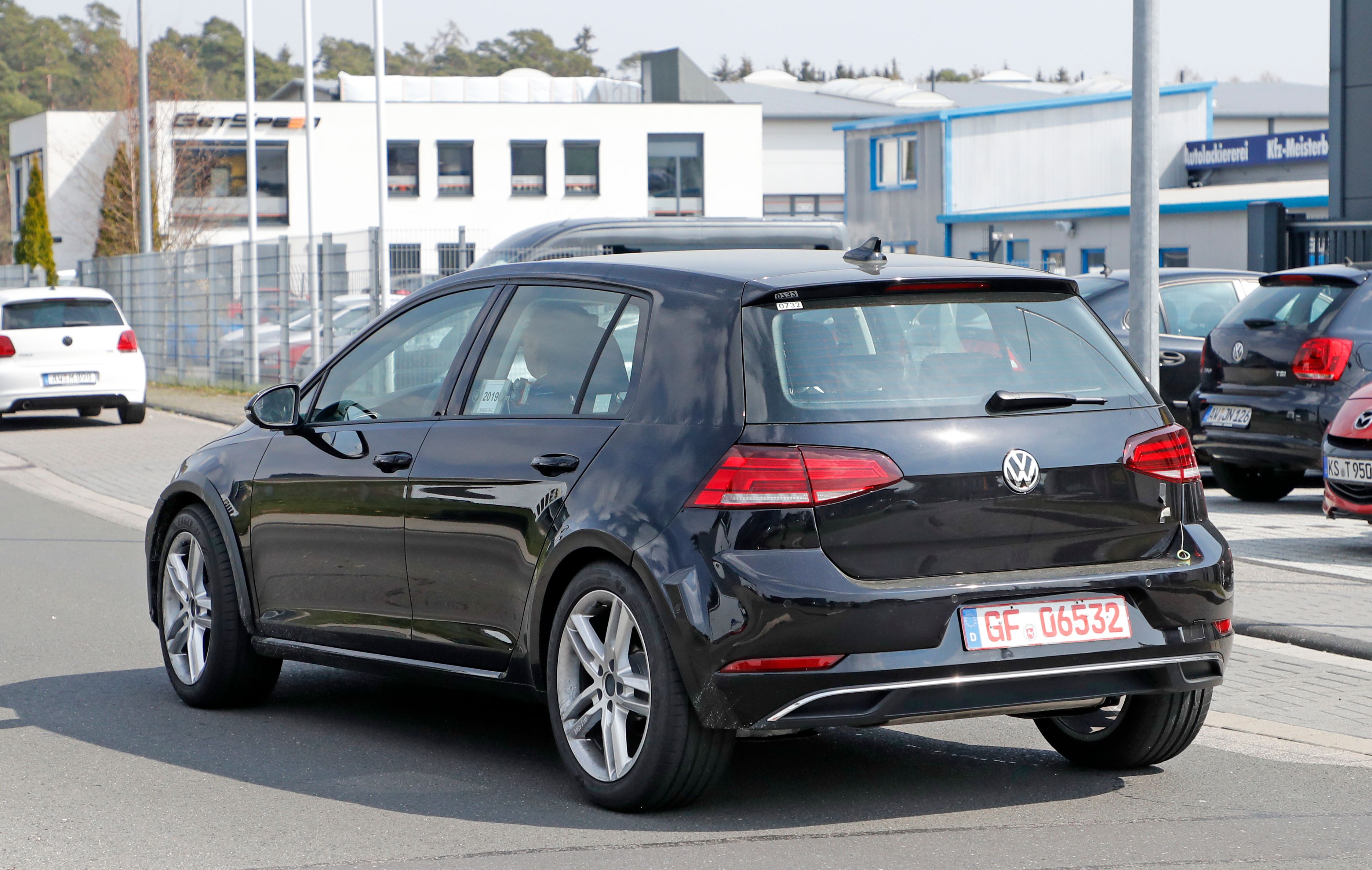2020 Volkswagen Golf Crossover