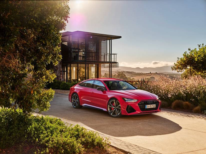 Audi RS7 vs Audi R8 V-10: Which Of These High-Performance Cars Should ...