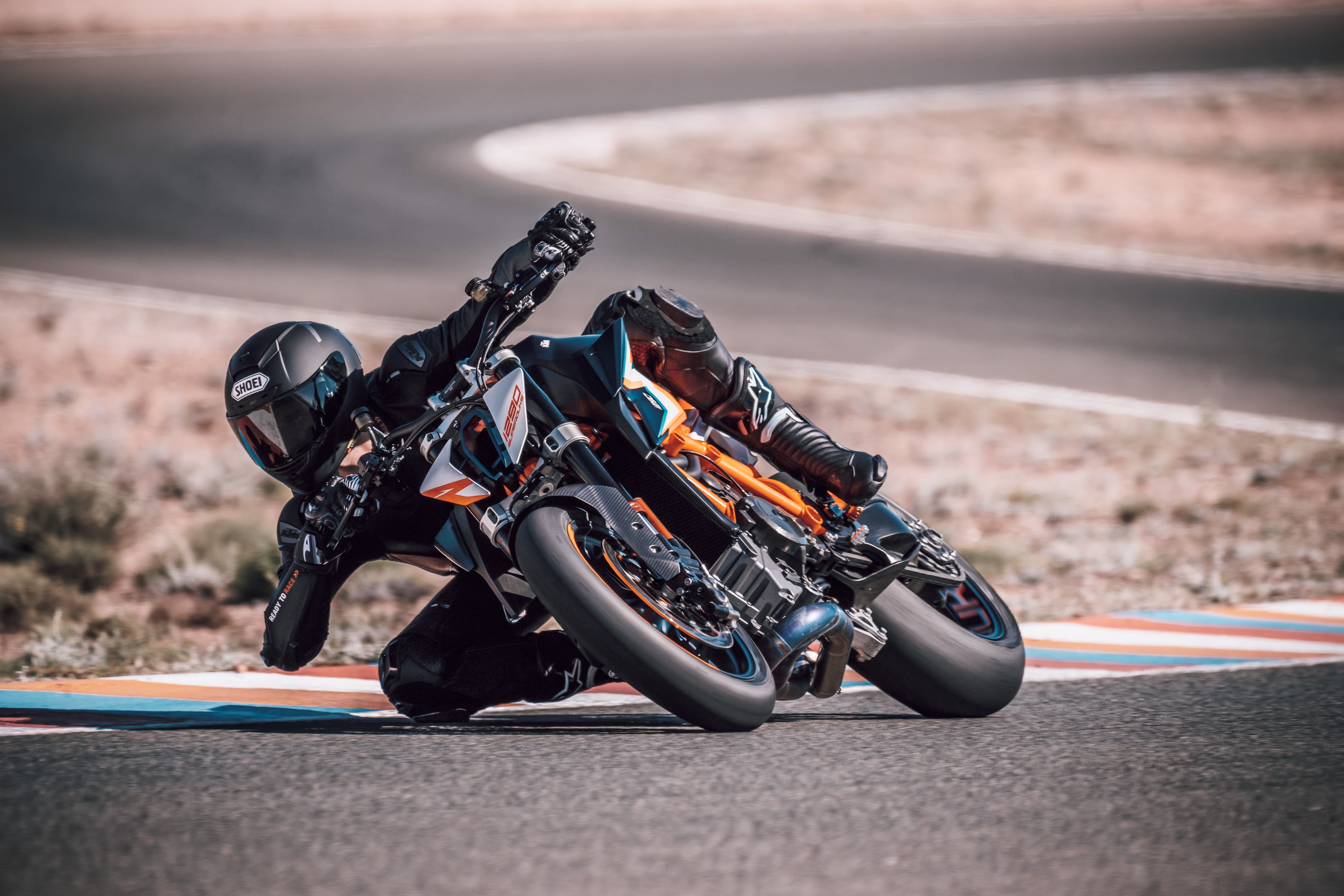 2020 KTM 1290 Super Duke R