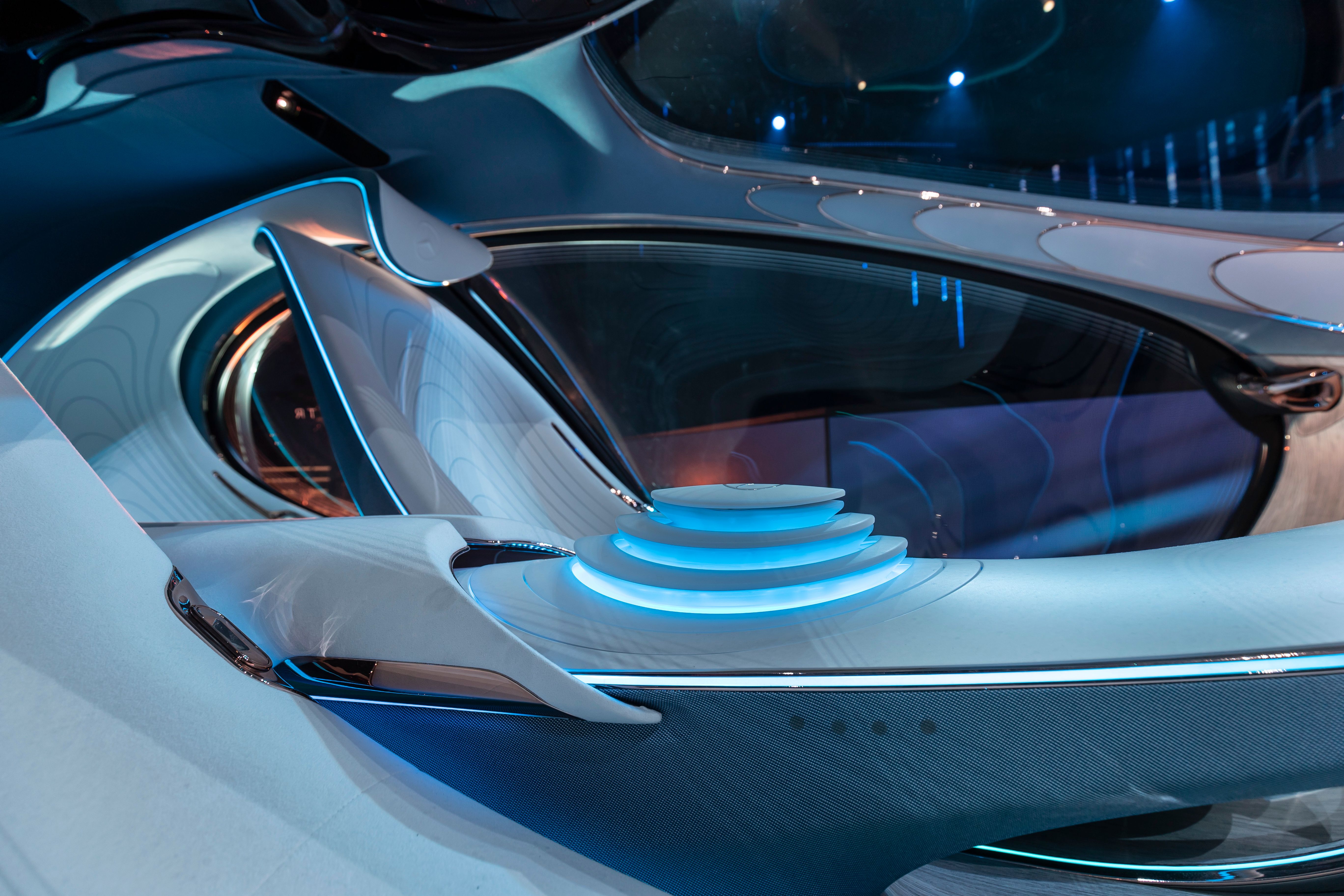 2020 Mercedes Vision AVTR - A Look Into the Impossible Future