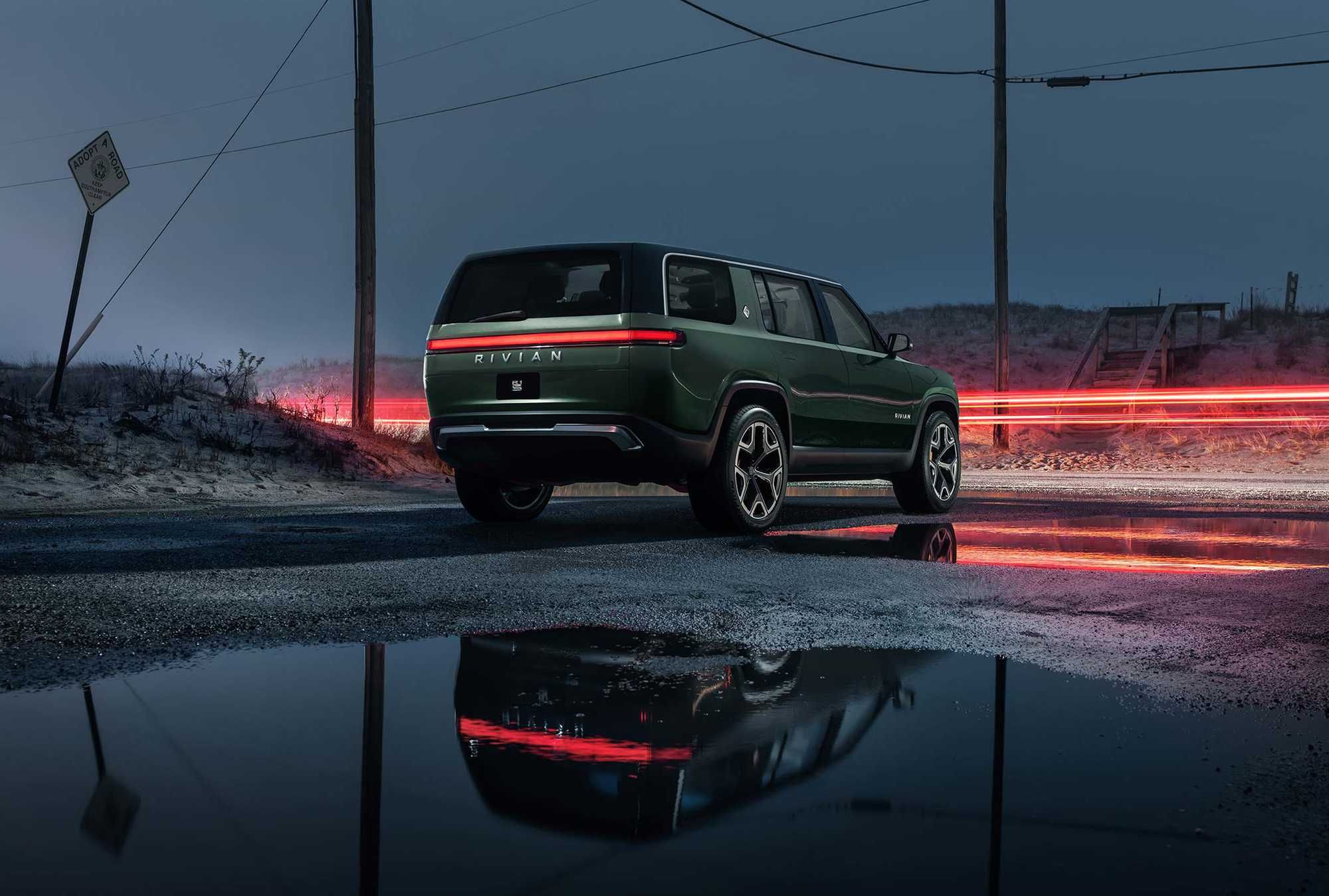 2020 Rivian R1S