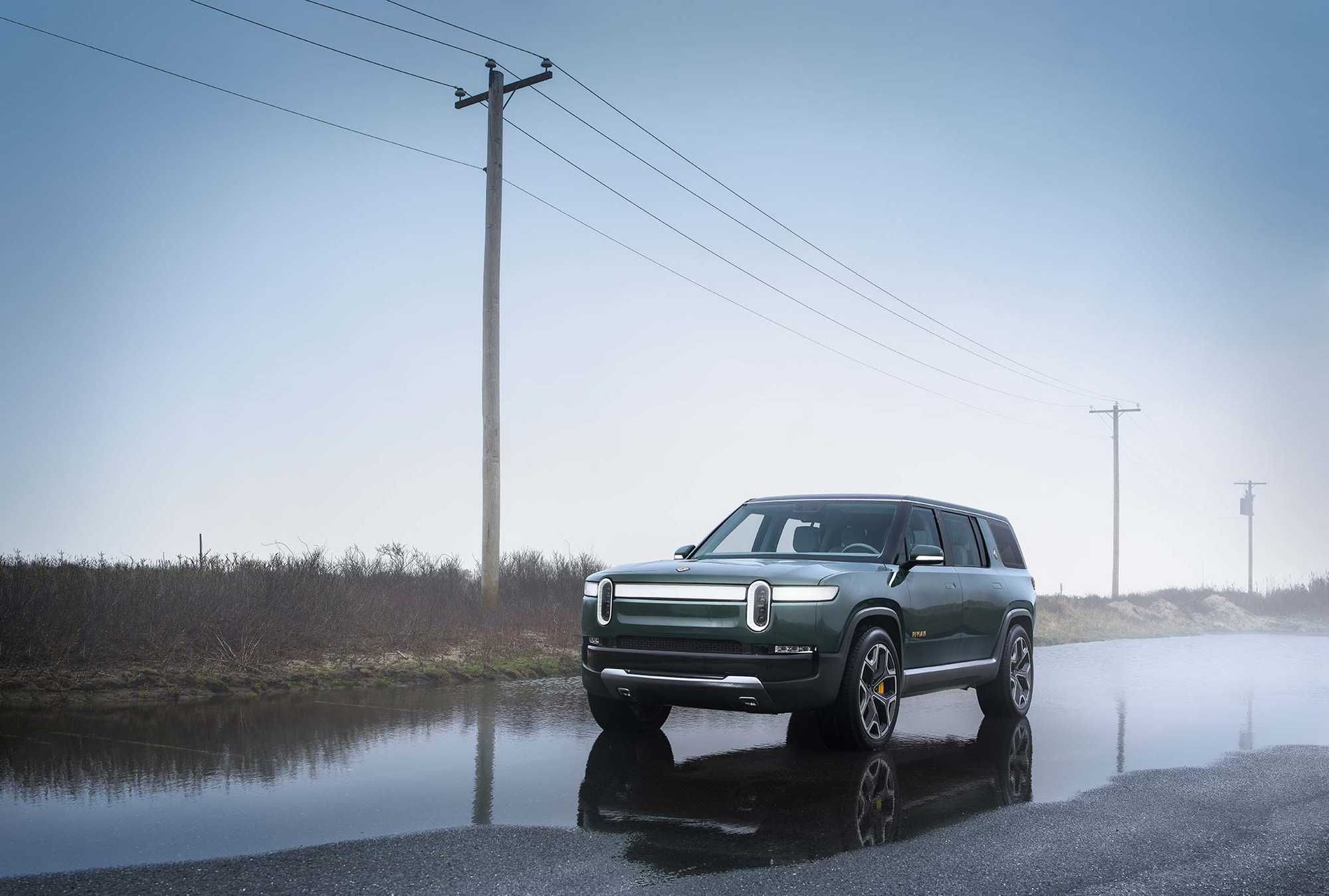 2020 Rivian R1S