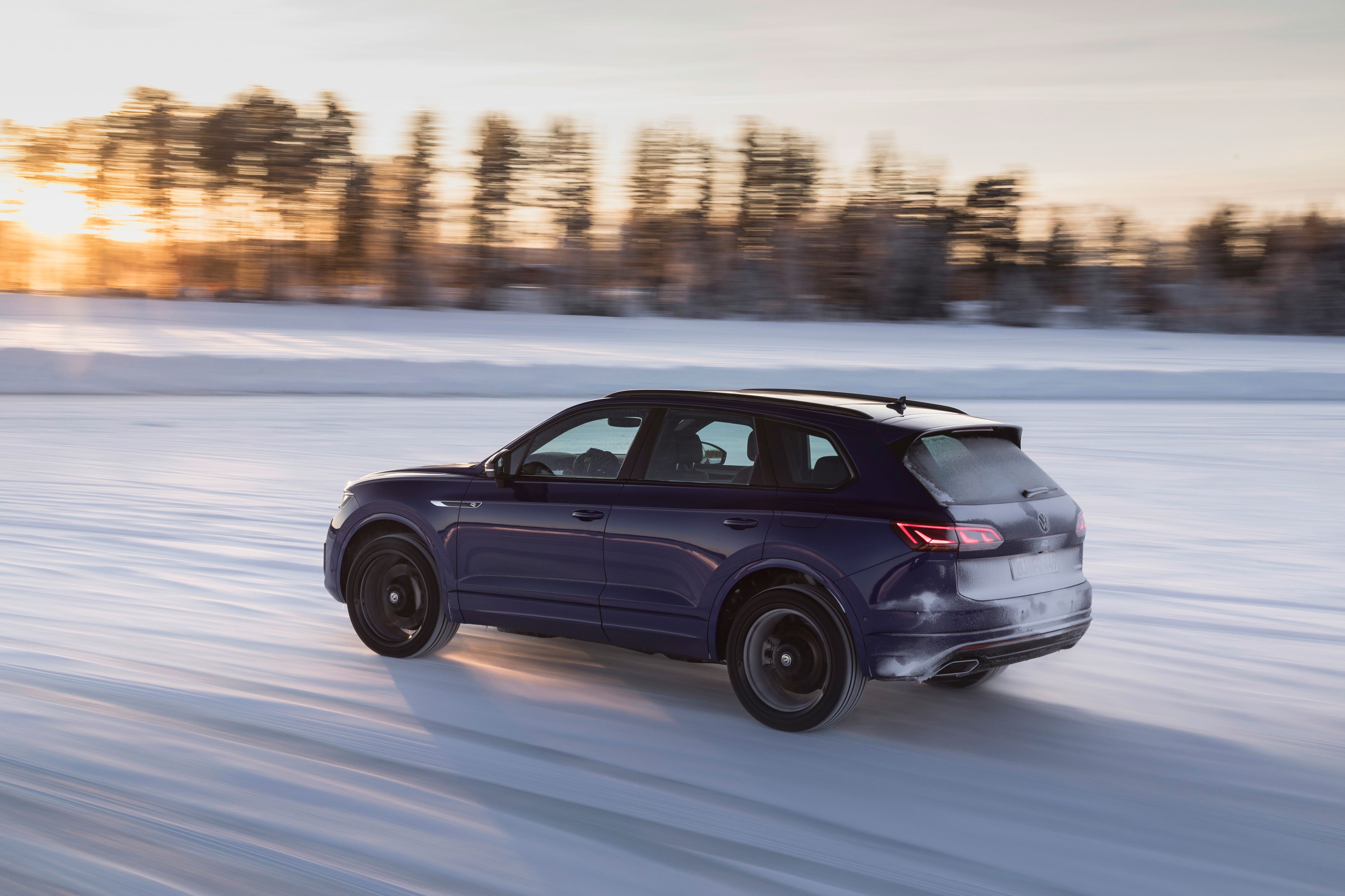 2020 Volkswagen Touareg R