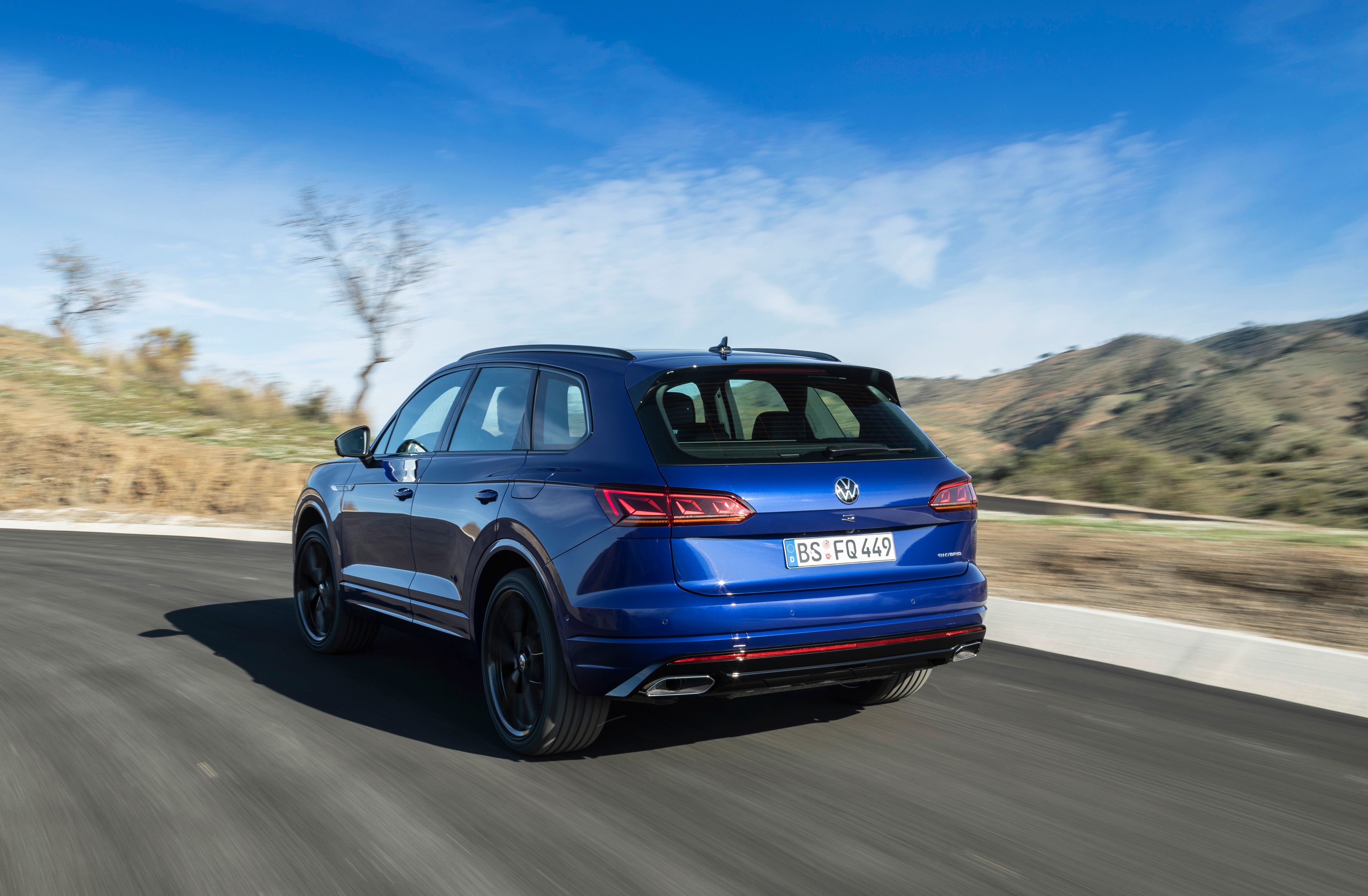 2020 Volkswagen Touareg R